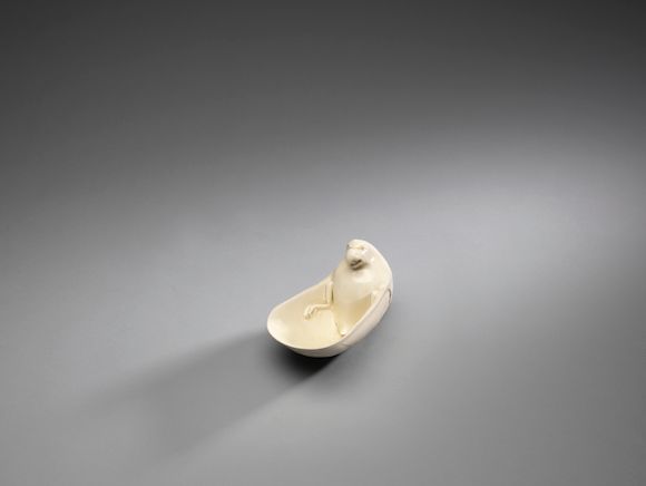 Bonhams : A rare and unusual Xingyao 'parrot-shaped' oval cup Tang ...