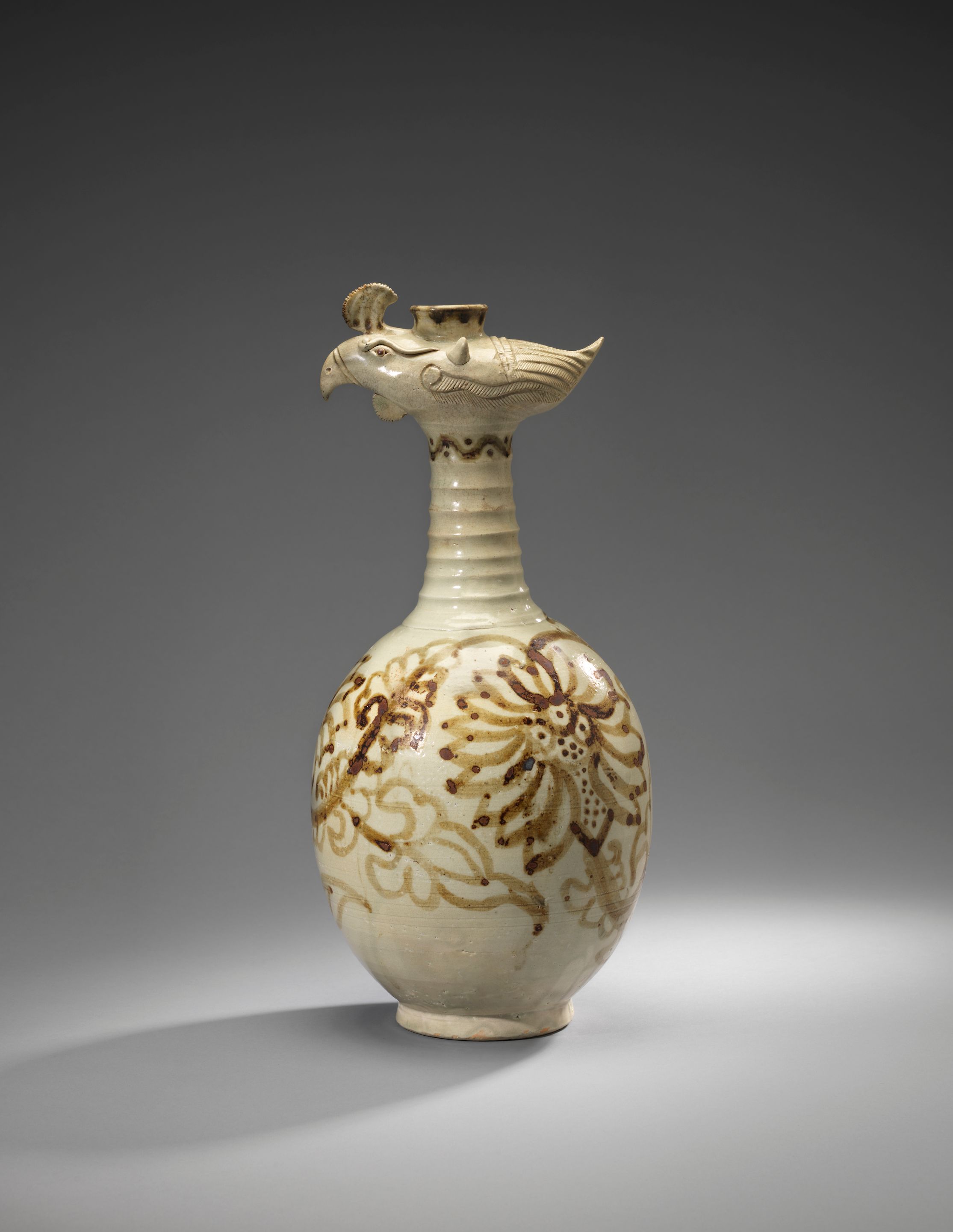 Bonhams : A very rare Changsha 'phoenix-head' long-necked painted ewer ...