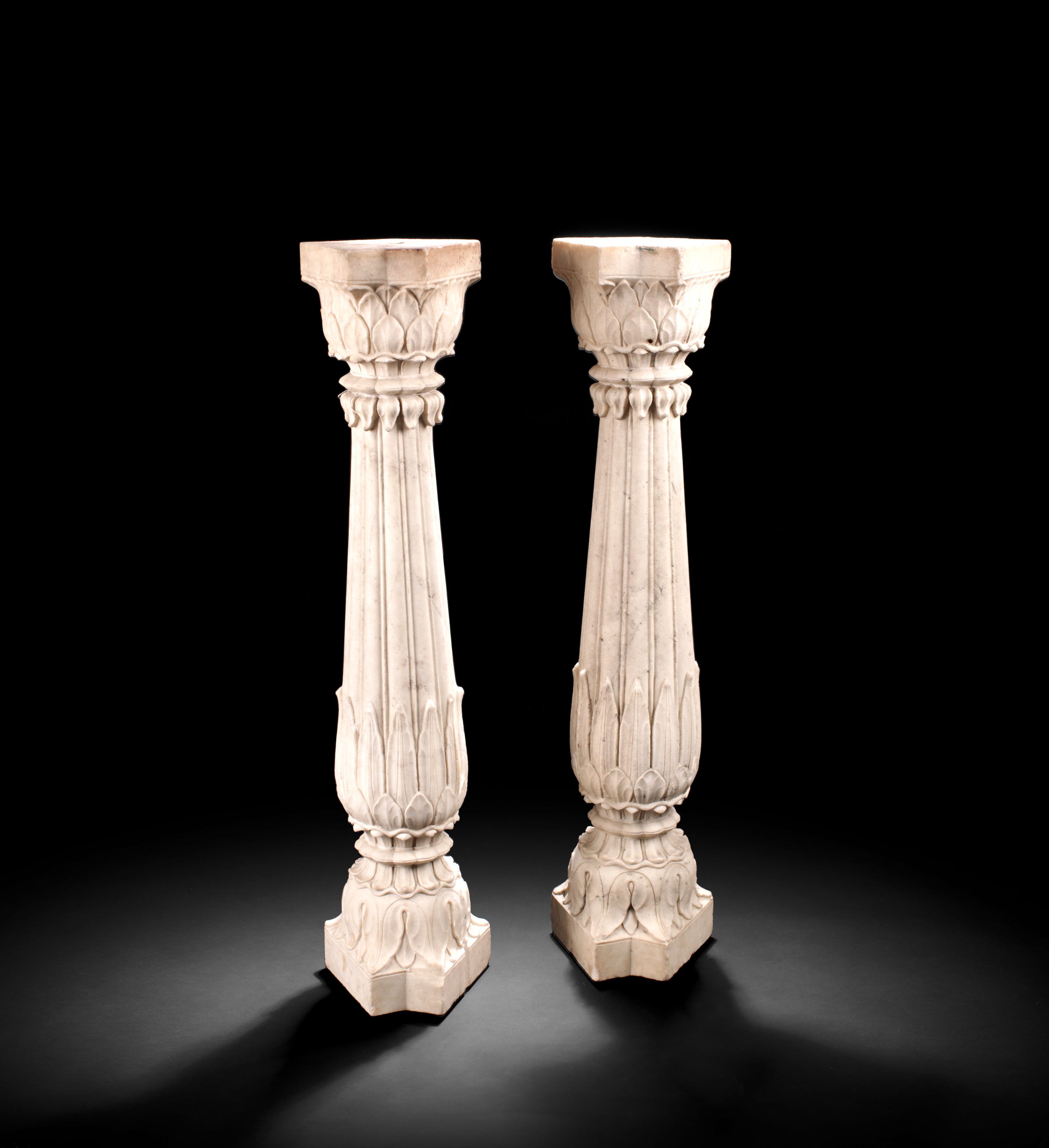 Bonhams : A pair of Mughal marble Columns Northern India, 18th Century(2)