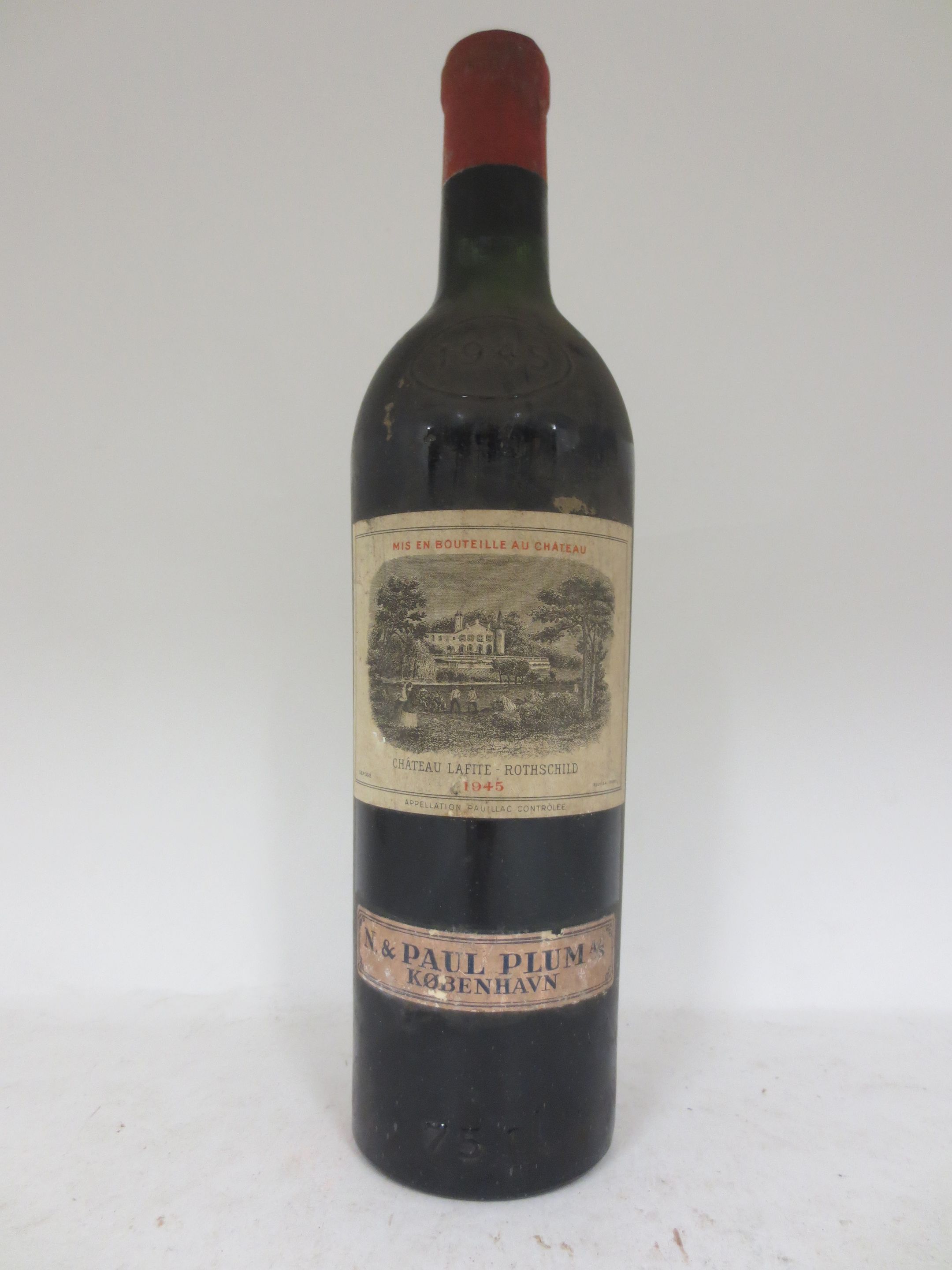 Bonhams : Chateau Lafite Rothschild 1945 (1)
