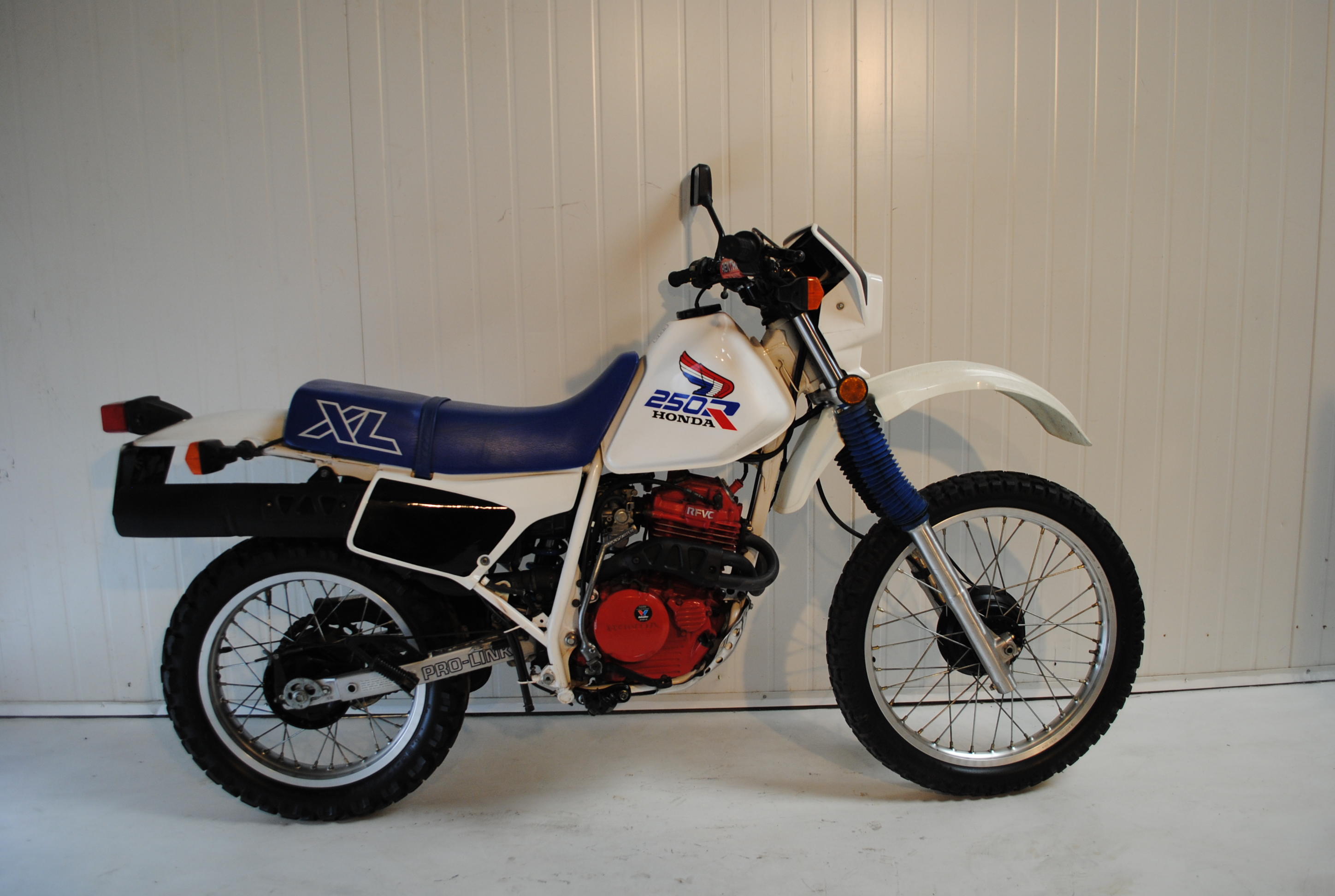 Bonhams Cars : 1987 Honda XL250R Frame no. JH2MD1104HK302800 Engine no ...