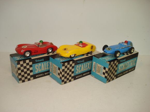 Bonhams : Three Scalextrix racing cars 3