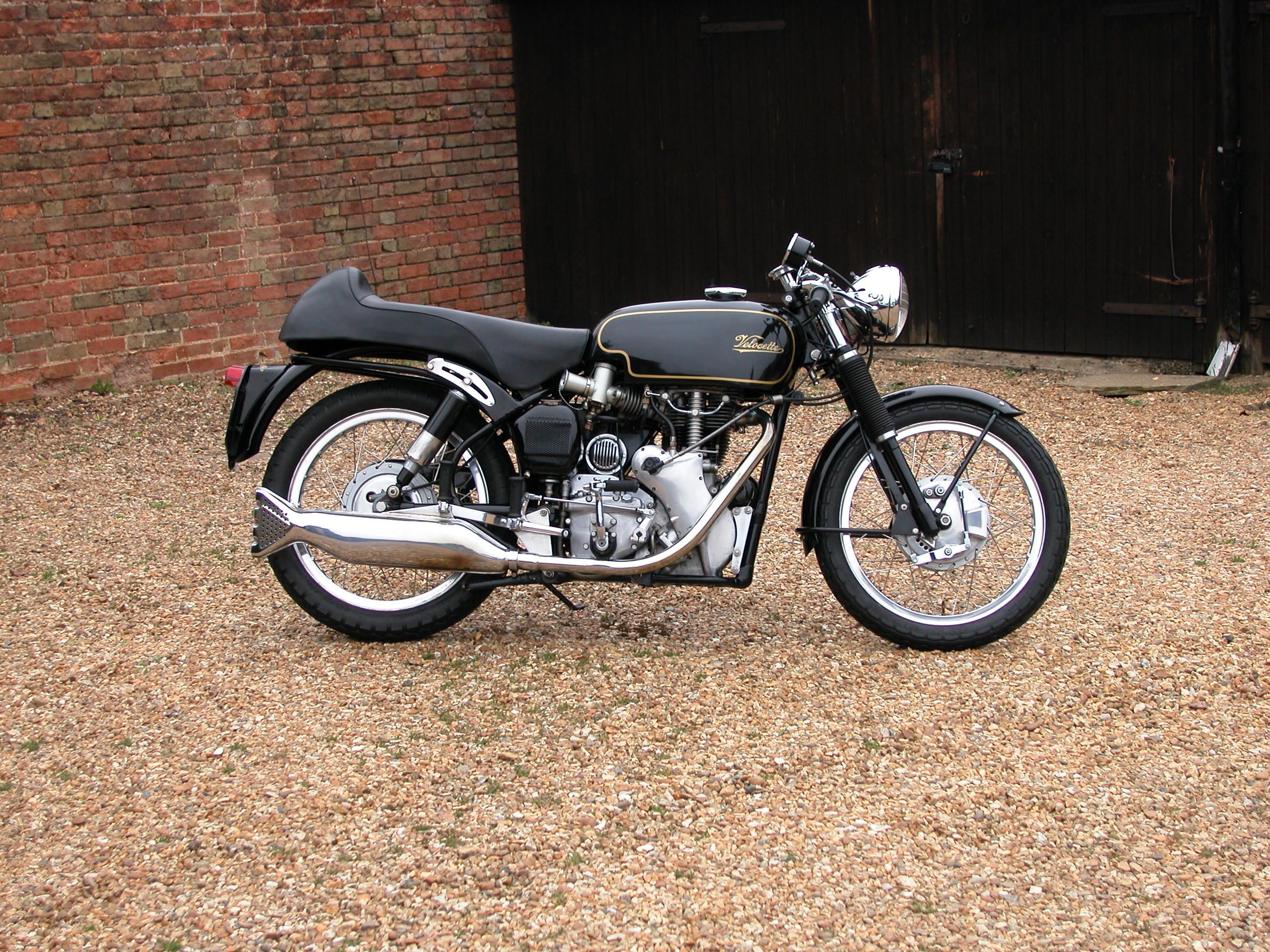 Bonhams Cars : 1967 Velocette 499cc Venom Thruxton Frame no. RS19293 ...
