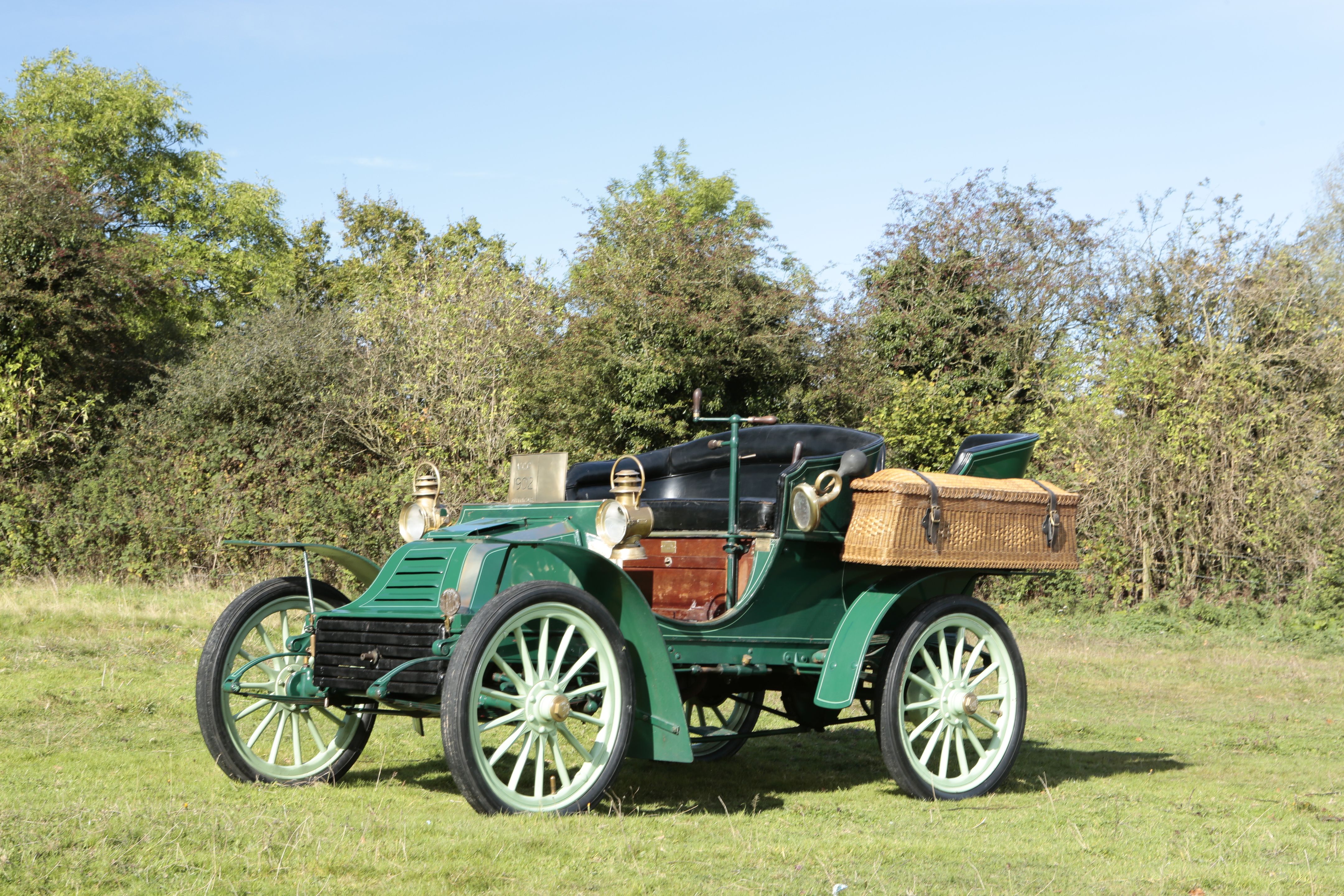 Bonhams Cars : 1902 Autocar 10hp Twin-Cylinder Type VIII Rear-Entrance ...