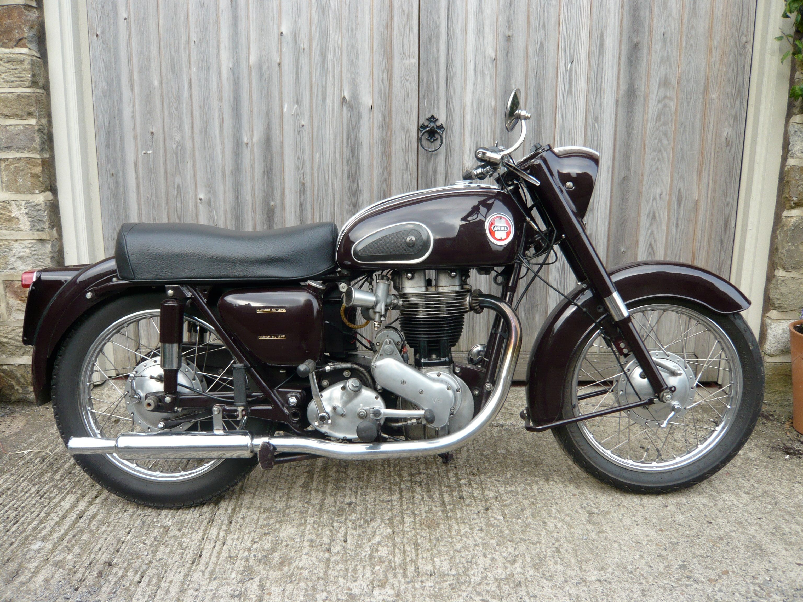 Bonhams Cars : 1957 Ariel 500cc Red Hunter Frame no. APR6100 Engine no ...