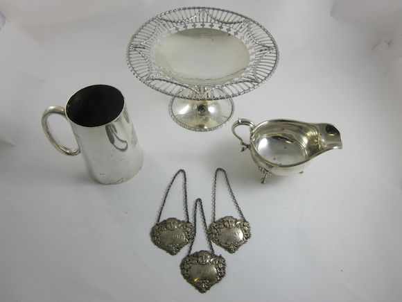 Bonhams : A silver cake stand by R F Mosley & Co., Sheffield 1913 (6)
