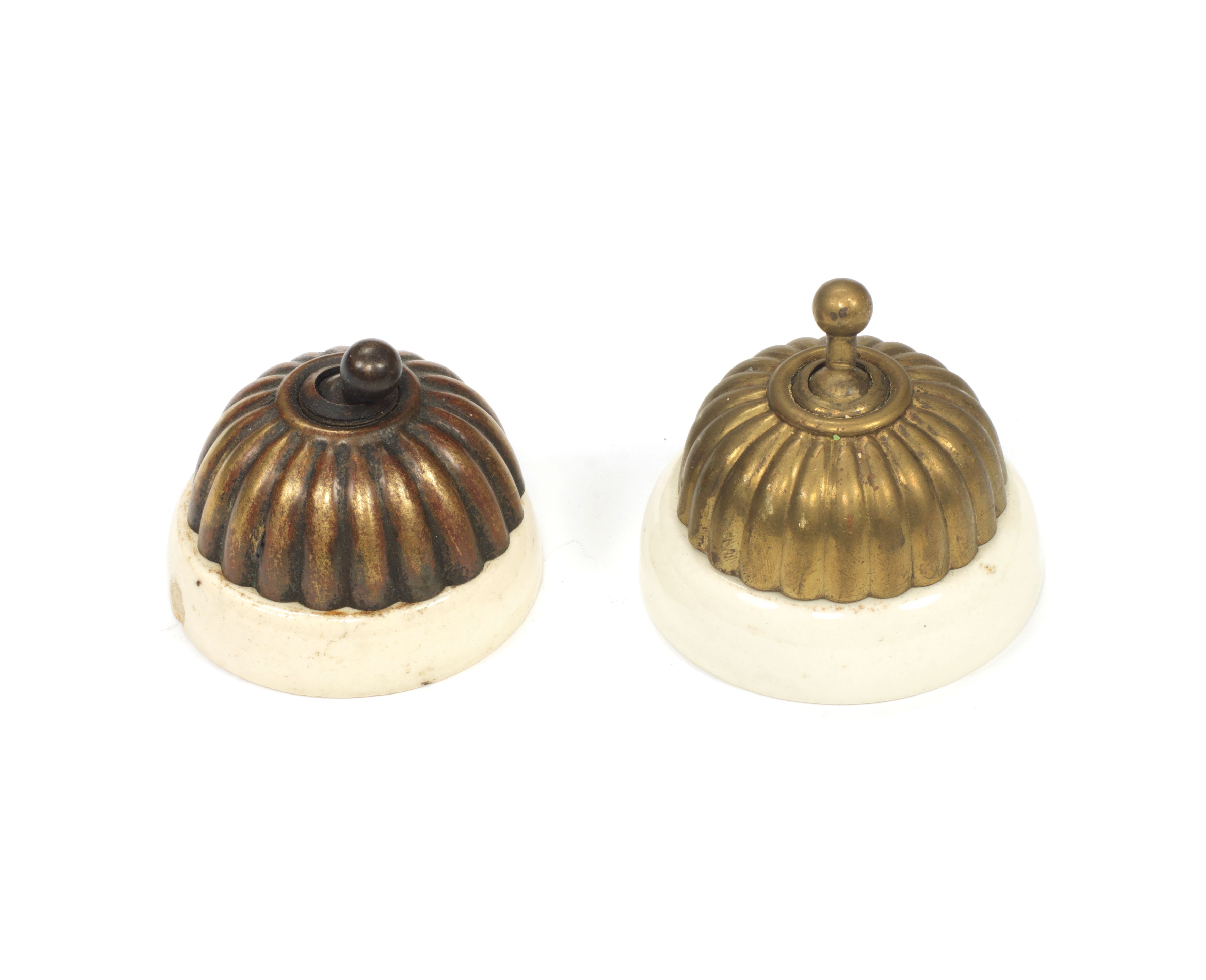 Bonhams Cars : two 'jelly mould' veteran ignition switches, ((2))