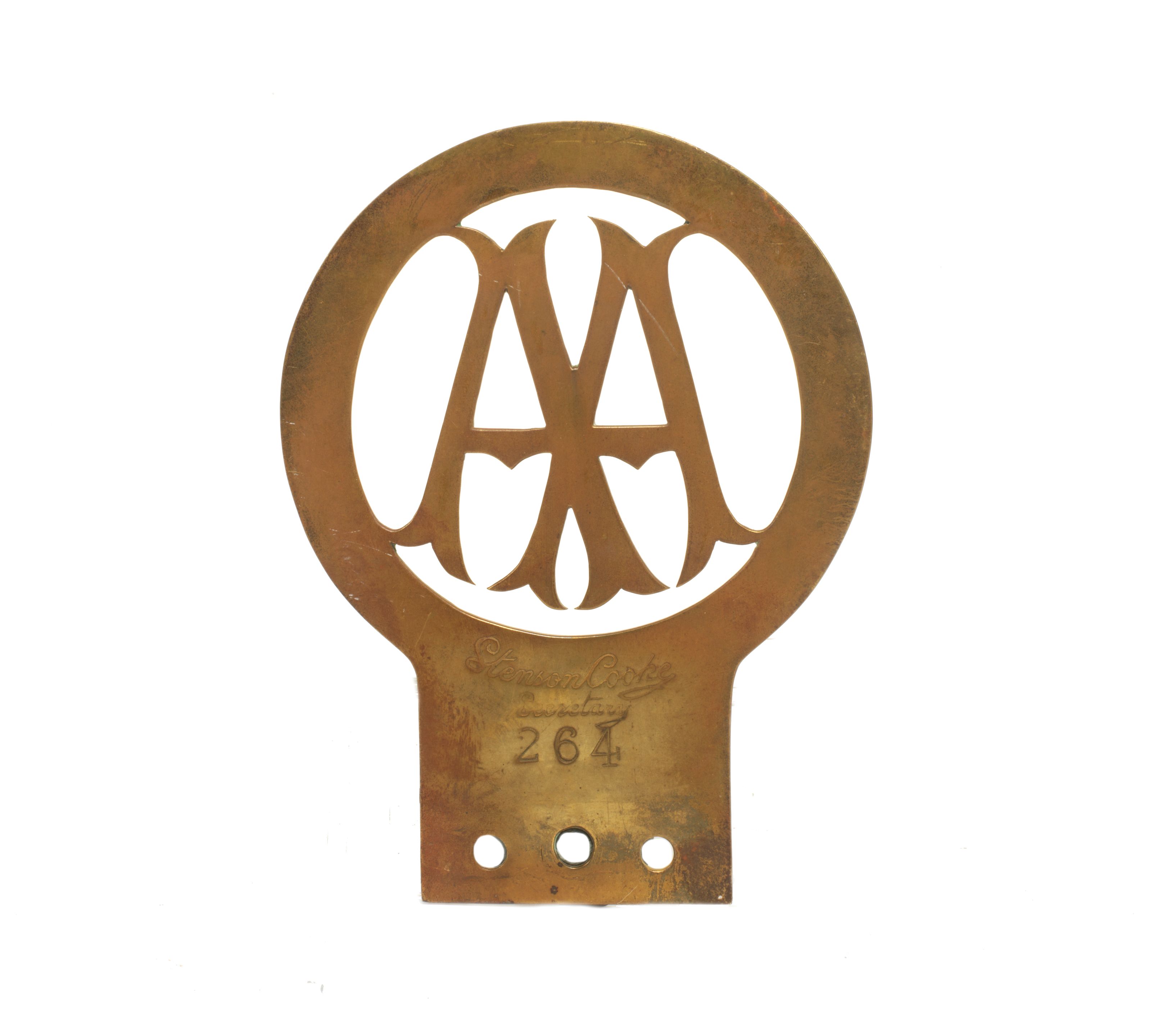 Bonhams Cars : An early brass 1906-08 'Stenson Cooke' AA badge,
