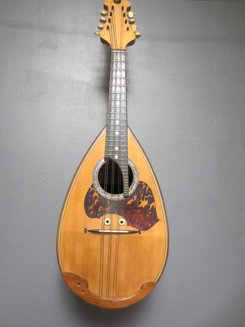 Bonhams : A Neapolitan Mandolin by Raffaele Calace, Rome circa 1920 (2)