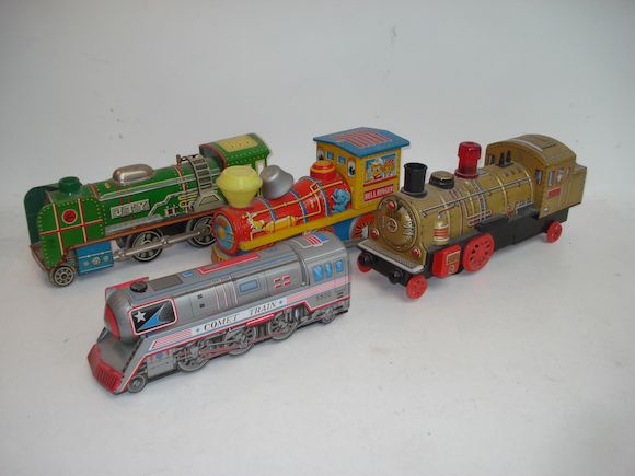 Bonhams : Four tinplate toy trains, Japanese 1960s 4