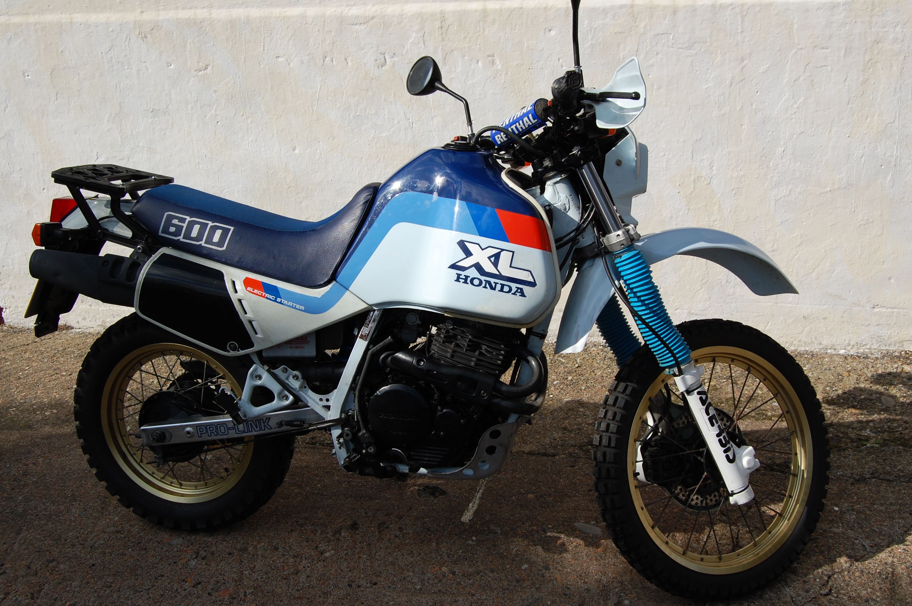 Bonhams Cars : 1983 Honda XL600 Frame no. PD04-5202388 Engine no. PD04E ...