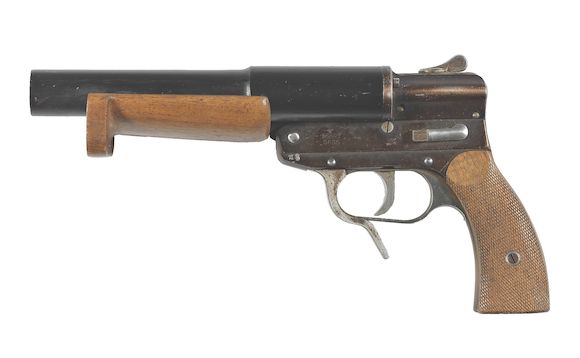 Bonhams : A 27mm 'Doppel Schuss' double-barrelled flare pistol, No. 5635