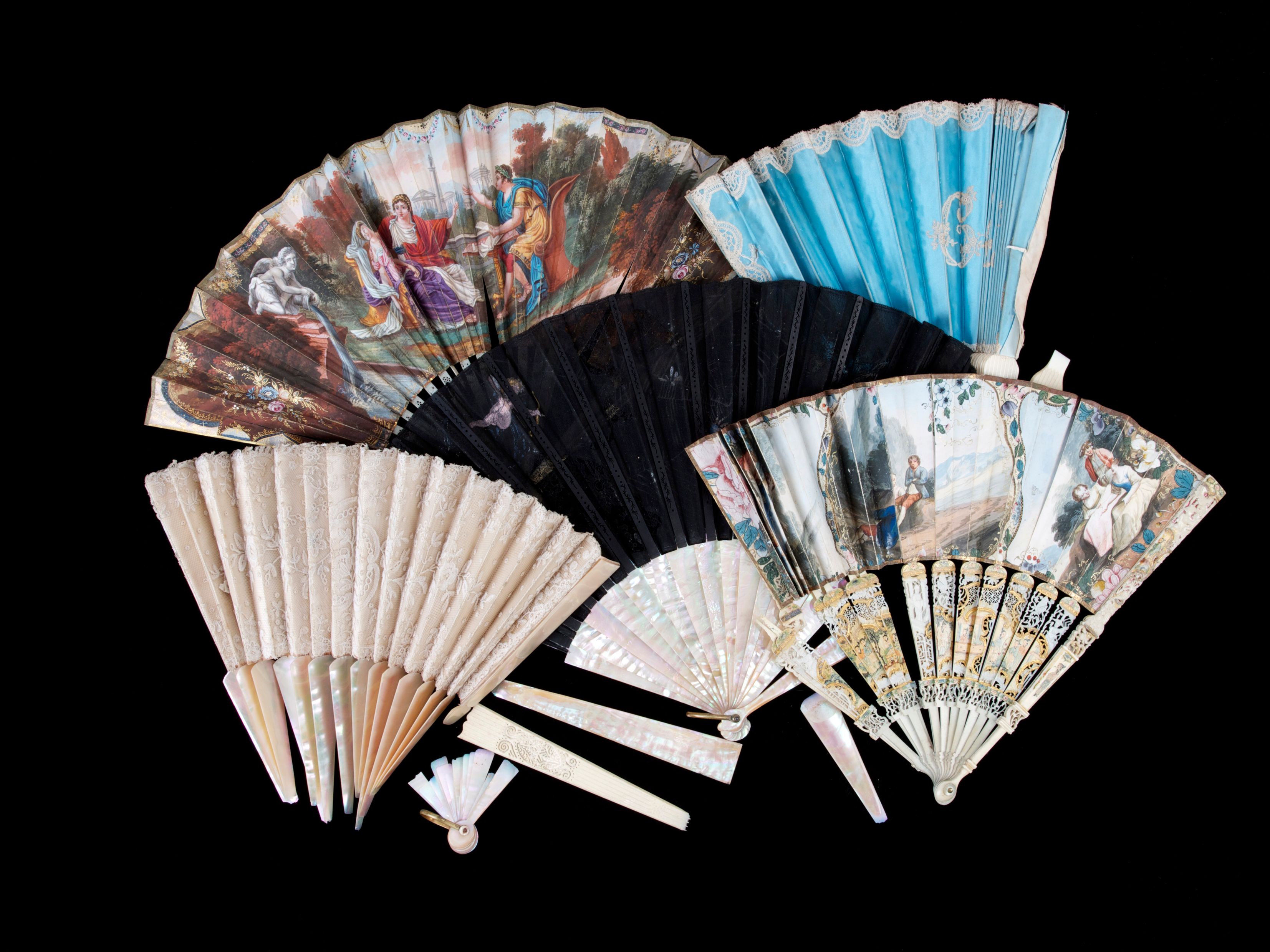 Bonhams : Five European fans, late 18th-early 20th century