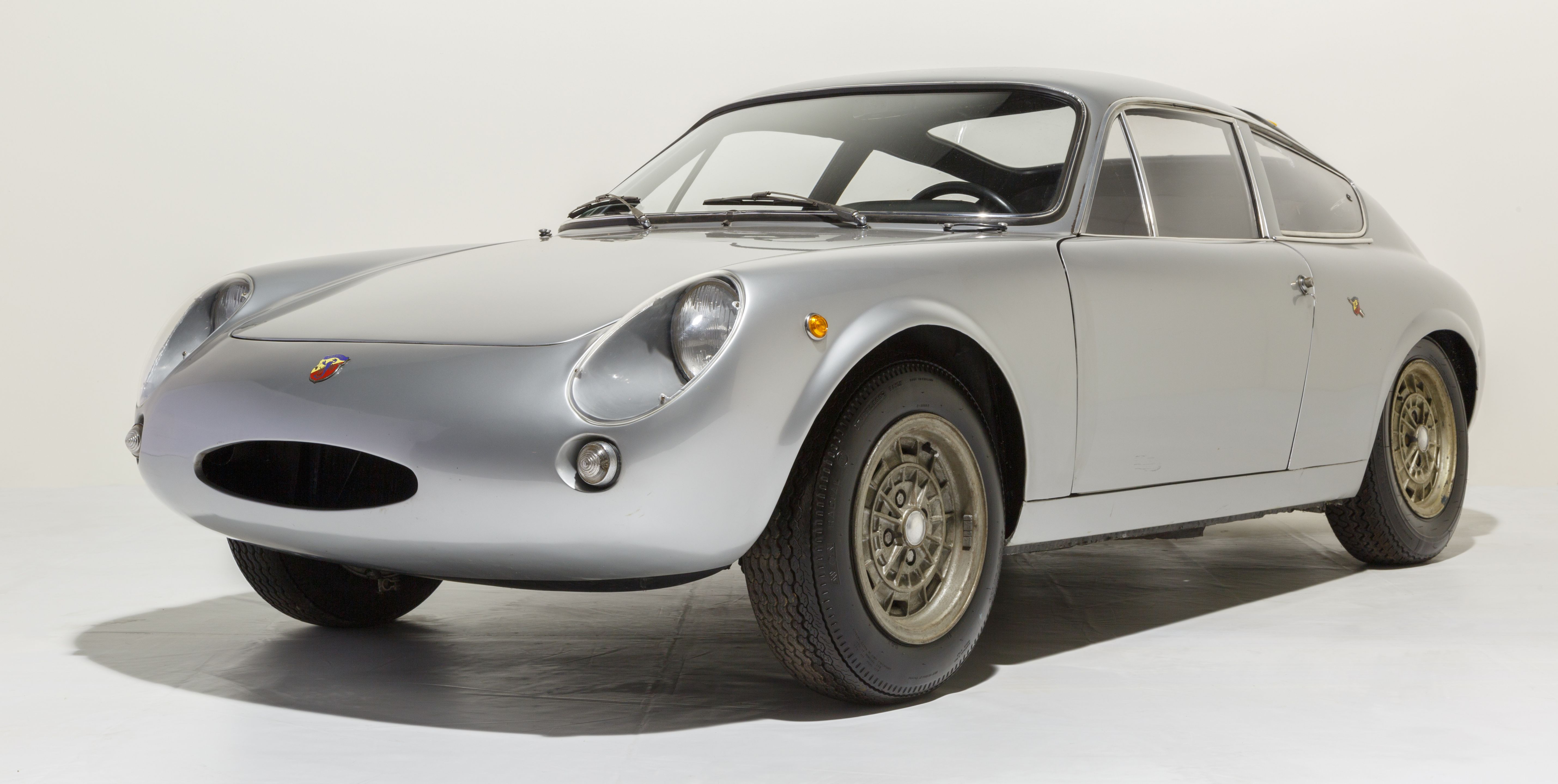 Bonhams Cars : Provenant de la Collection Maranello Rosso, Abarth Simca ...
