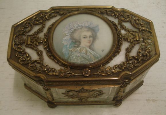 Bonhams : A French gilt metal mounted cut glass octagonal casket