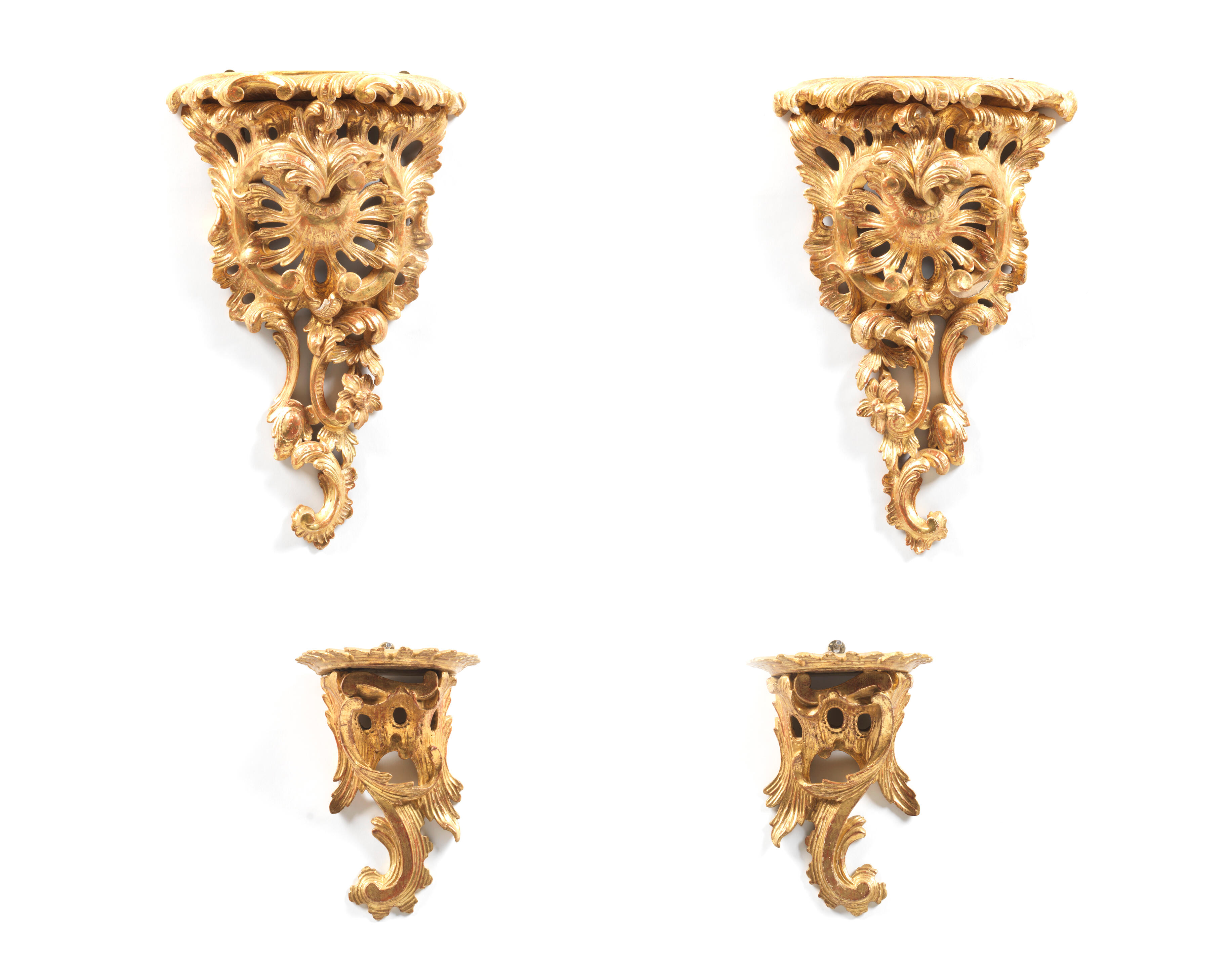 Bonhams : Two pairs of late 19th / early 20th century Rococo style giltwood brackets (4)