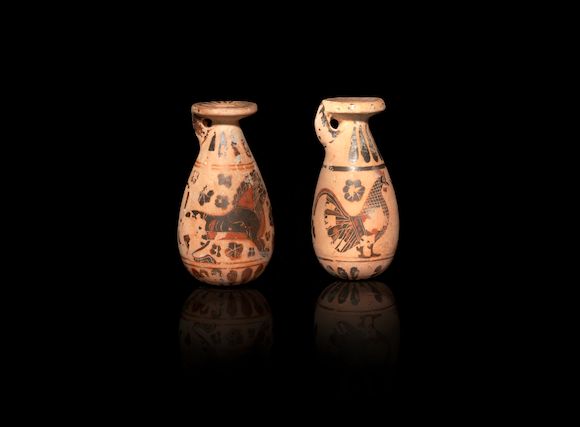 Bonhams : Two Corinthian pottery alabastra 2
