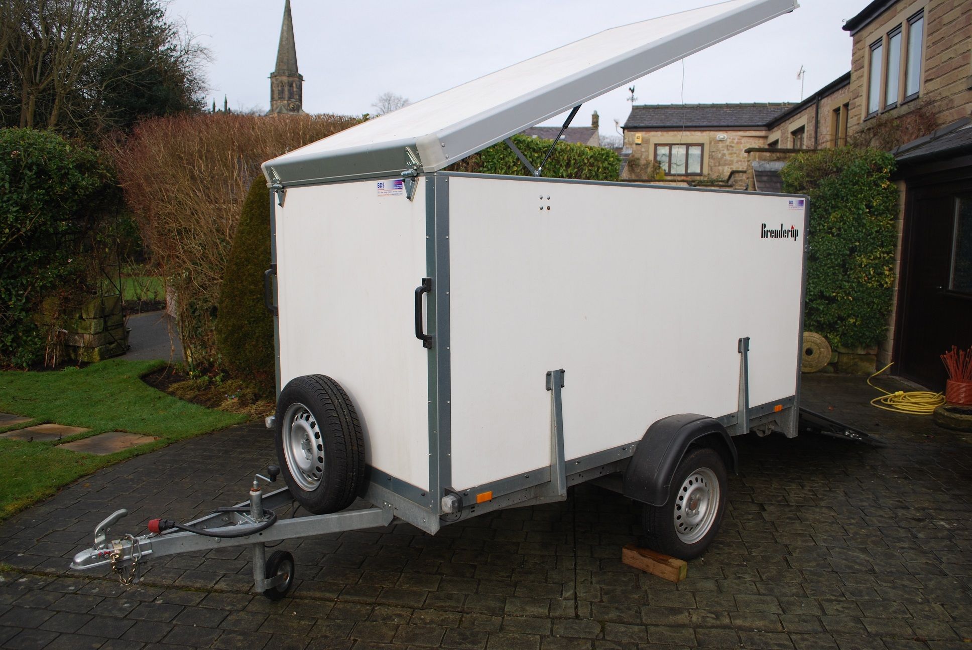 Bonhams Cars : Brenderup 750kg boxed motorcycle trailer Frame no. UH ...