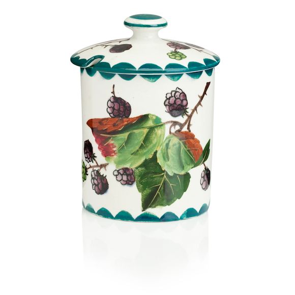 Bonhams : A collection of fruit decorated Wemyss pottery