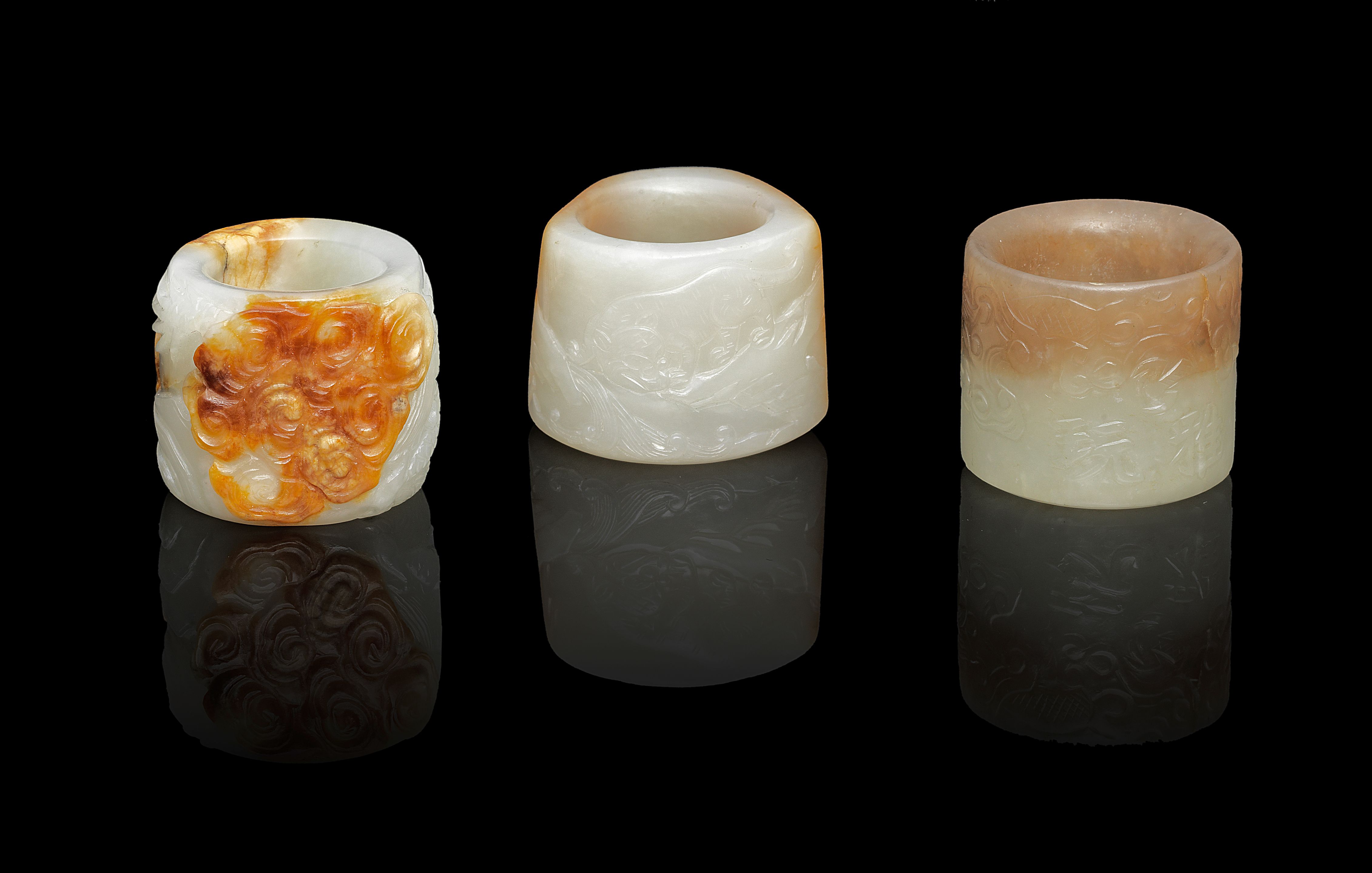 Bonhams : Three jade thumb rings 19th century (3)