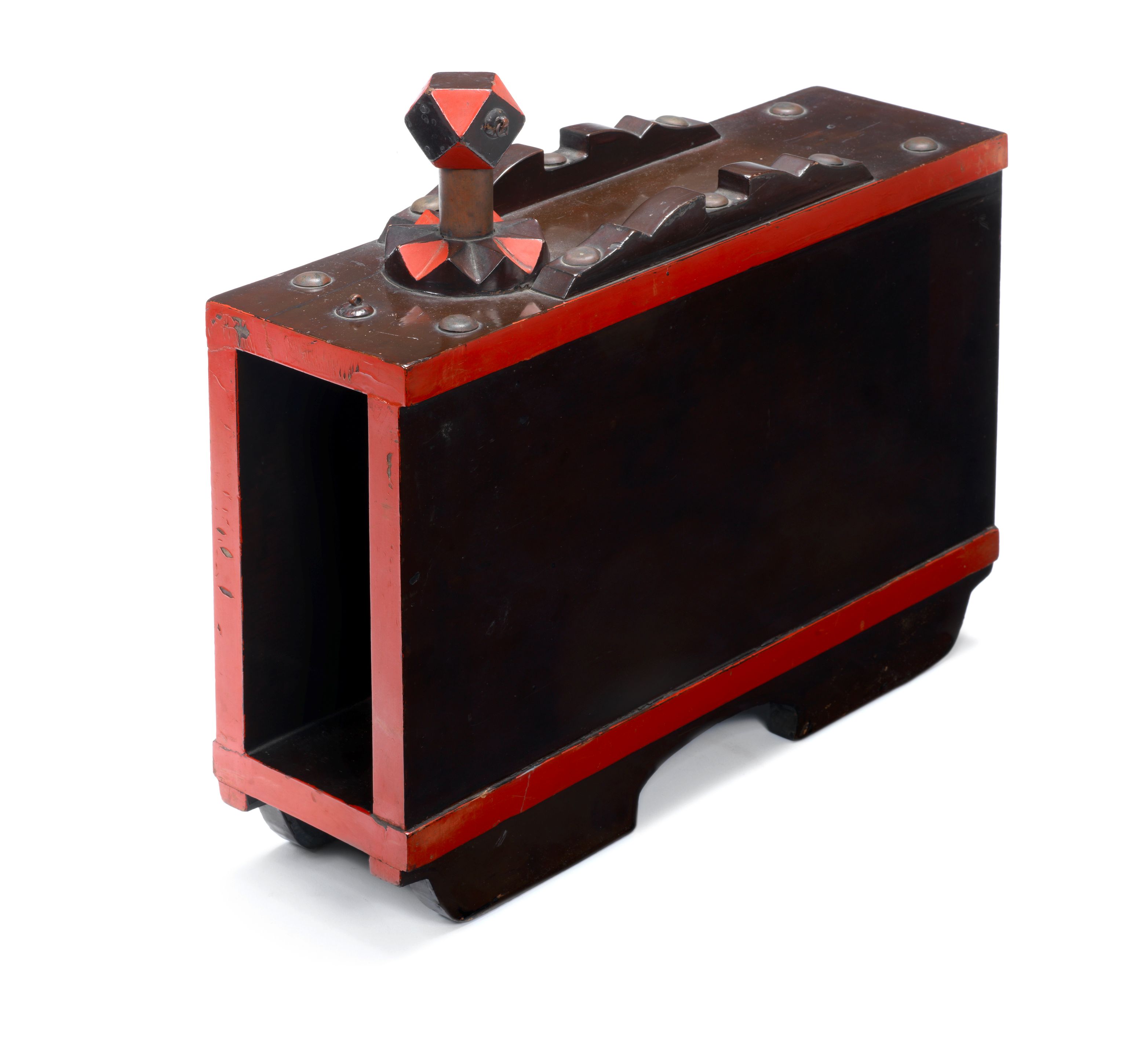 Bonhams : A Negoro-style red- and black-lacquer rectangular sashi-daru ...