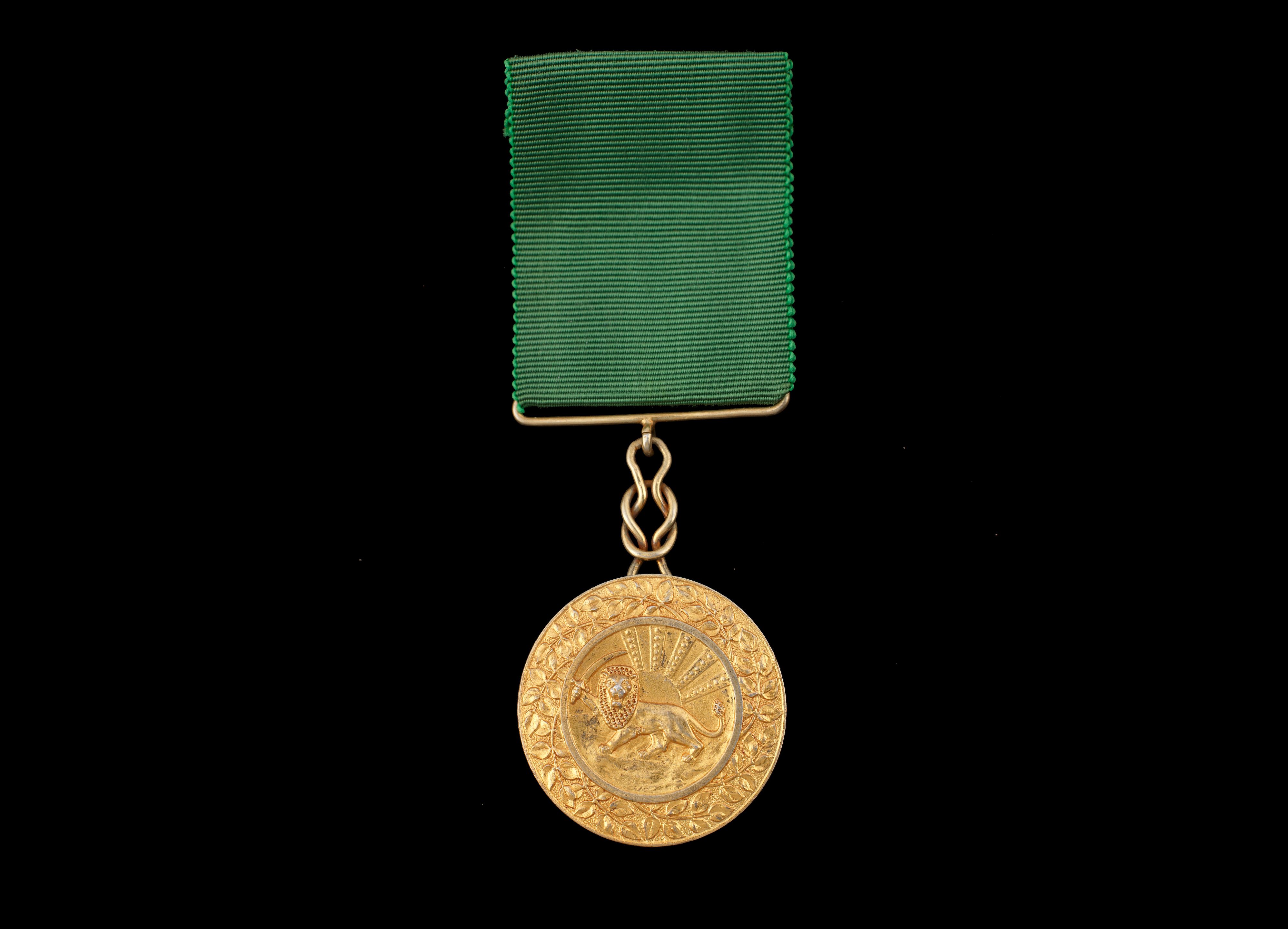 Bonhams : A GOLD-PLATED SILVER MEDAL OF THE ORDER OF HOMAYUN (MEDAL-E ...