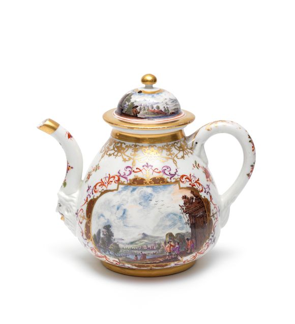 Bonhams : A Meissen KPM teapot and cover, circa 1725