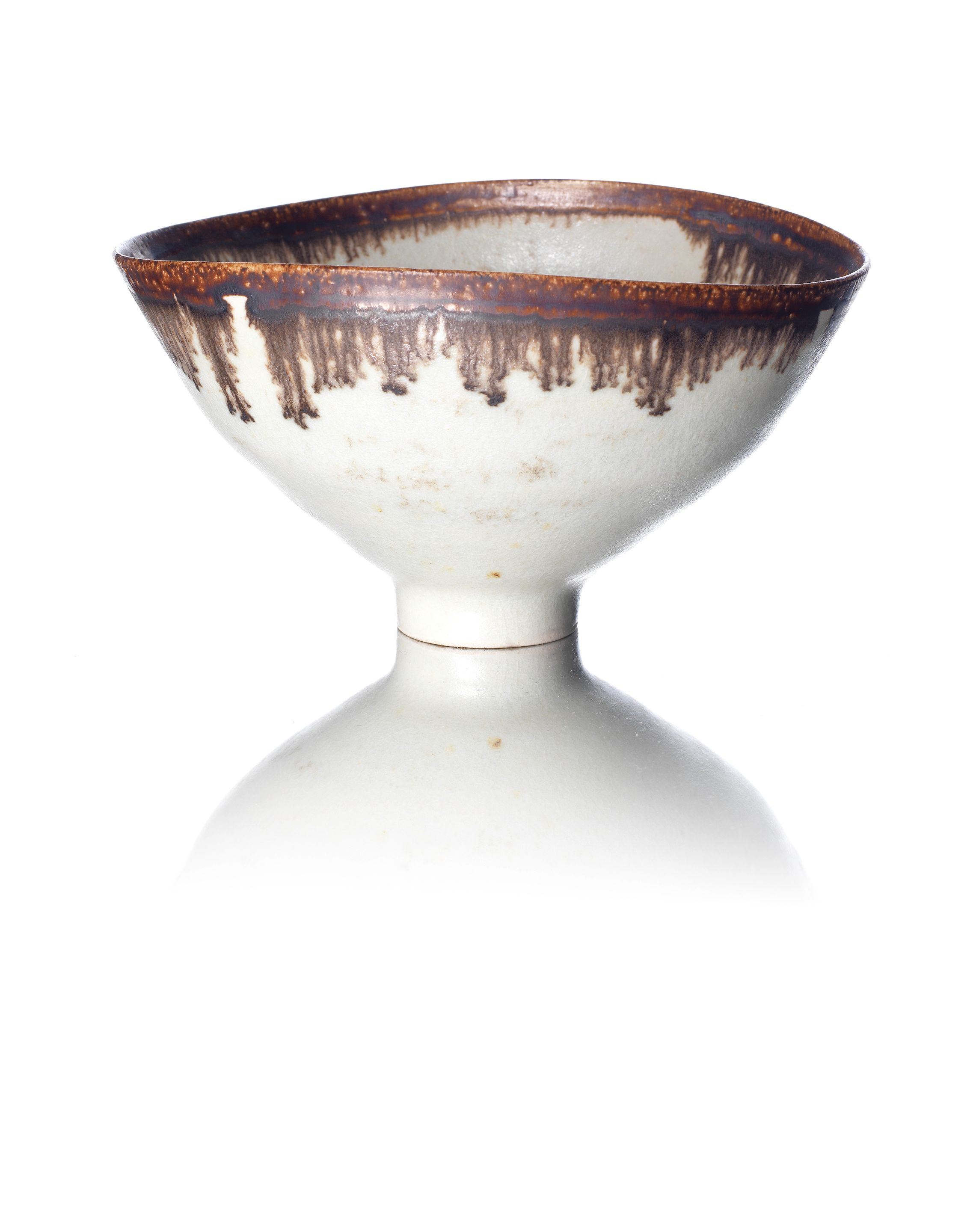 Bonhams : Dame Lucie Rie (Austrian, 1902-1995) A Footed Bowl, circa 1965