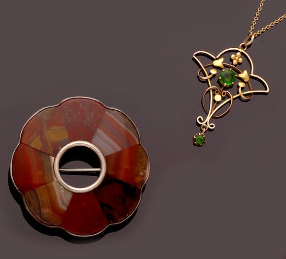 Bonhams : A collection of jewellery