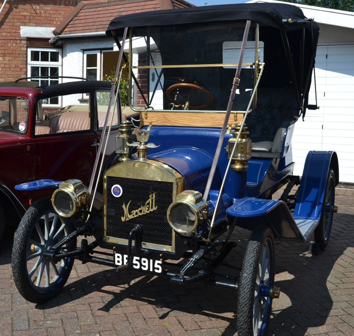 Bonhams Cars : 1911 Maxwell 14hp Model AB Twin-cylinder Runabout Engine ...