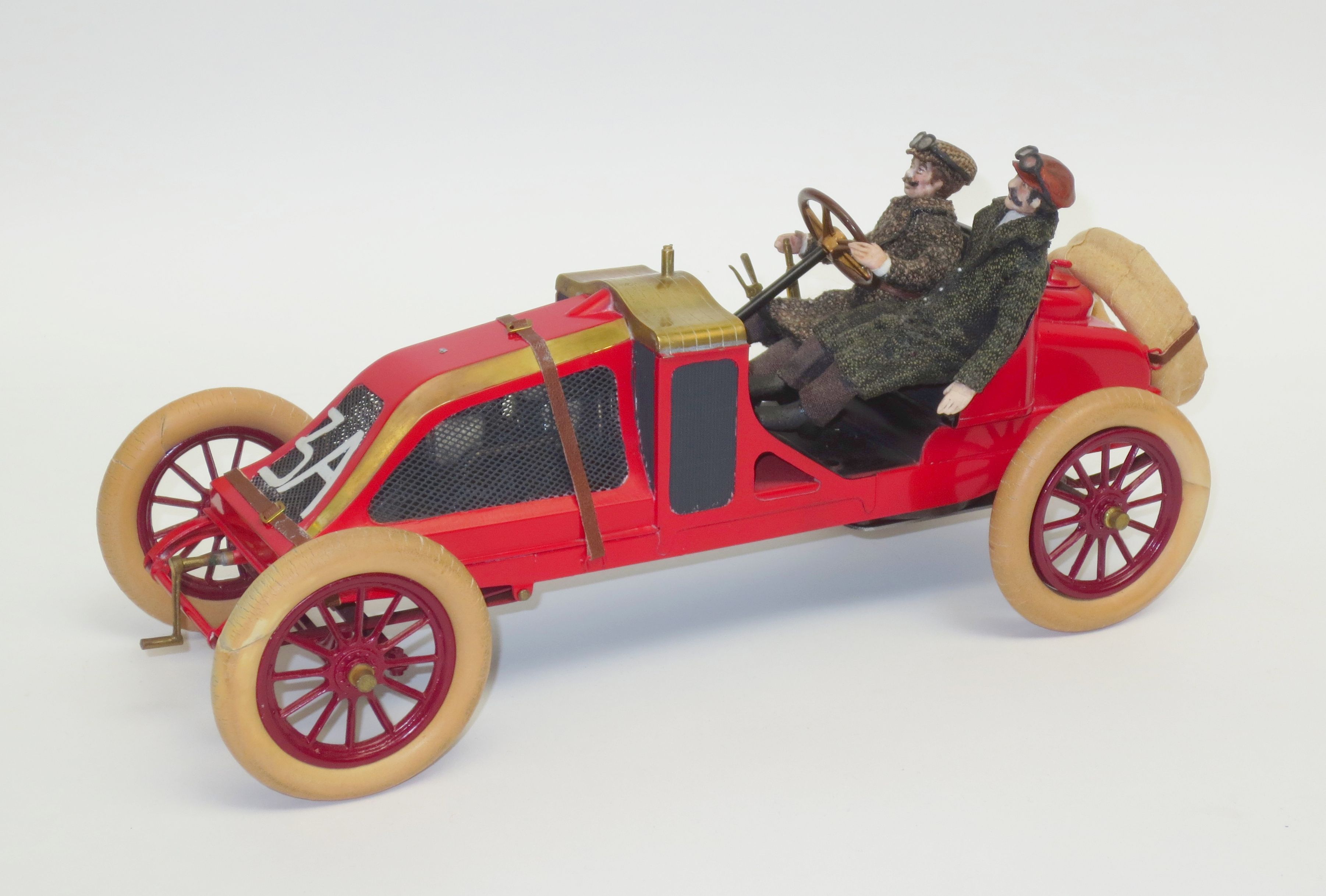 Bonhams Cars : A scratchbuilt clockwork model of the 1906 Renault by V ...