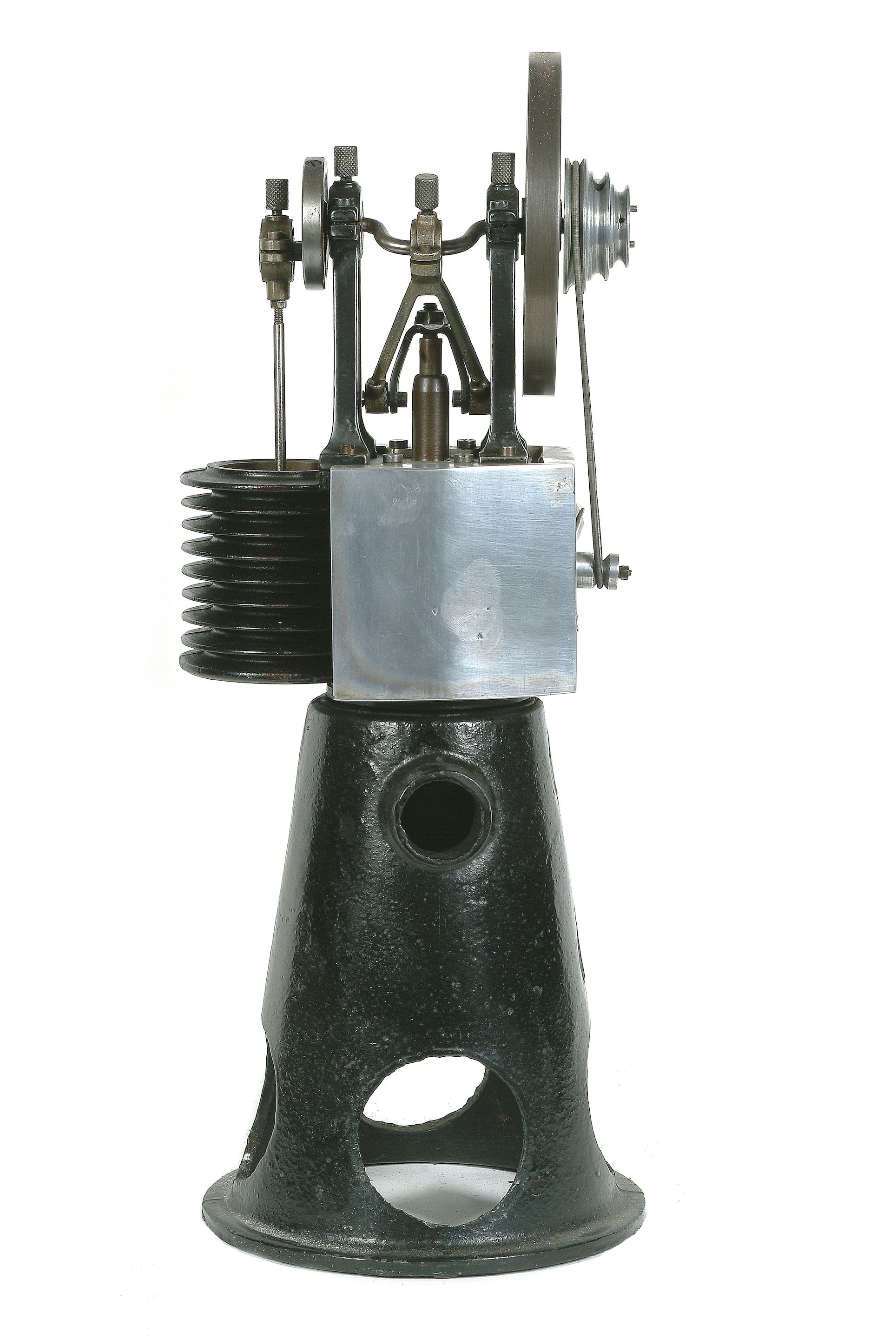 Bonhams : A KYKO SMALL COMMERCIAL PRIME-MOVER HOT AIR ENGINE,