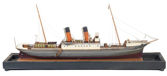 Bonhams : A model of the passenger steamer SS Orient,