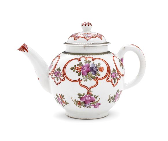 Bonhams : A Lowestoft teapot and cover, circa 1775