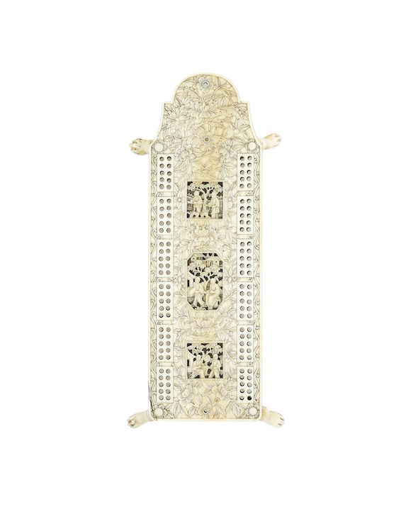 Bonhams : A rare Canton ivory cribbage board 19th century