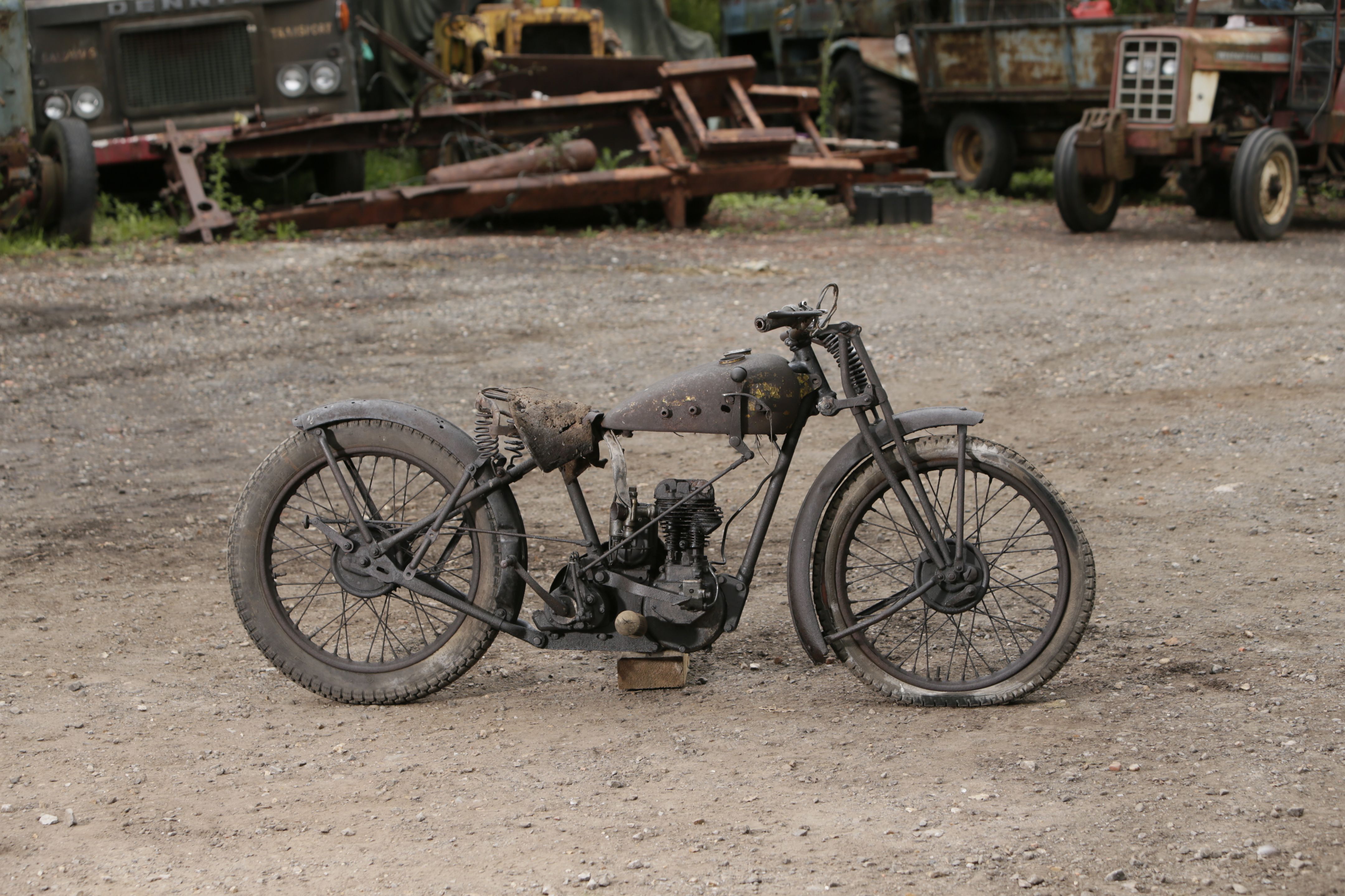 Bonhams Cars : 1933 BSA 249cc Model B33-1 Frame no. A1861 Engine no. A1470