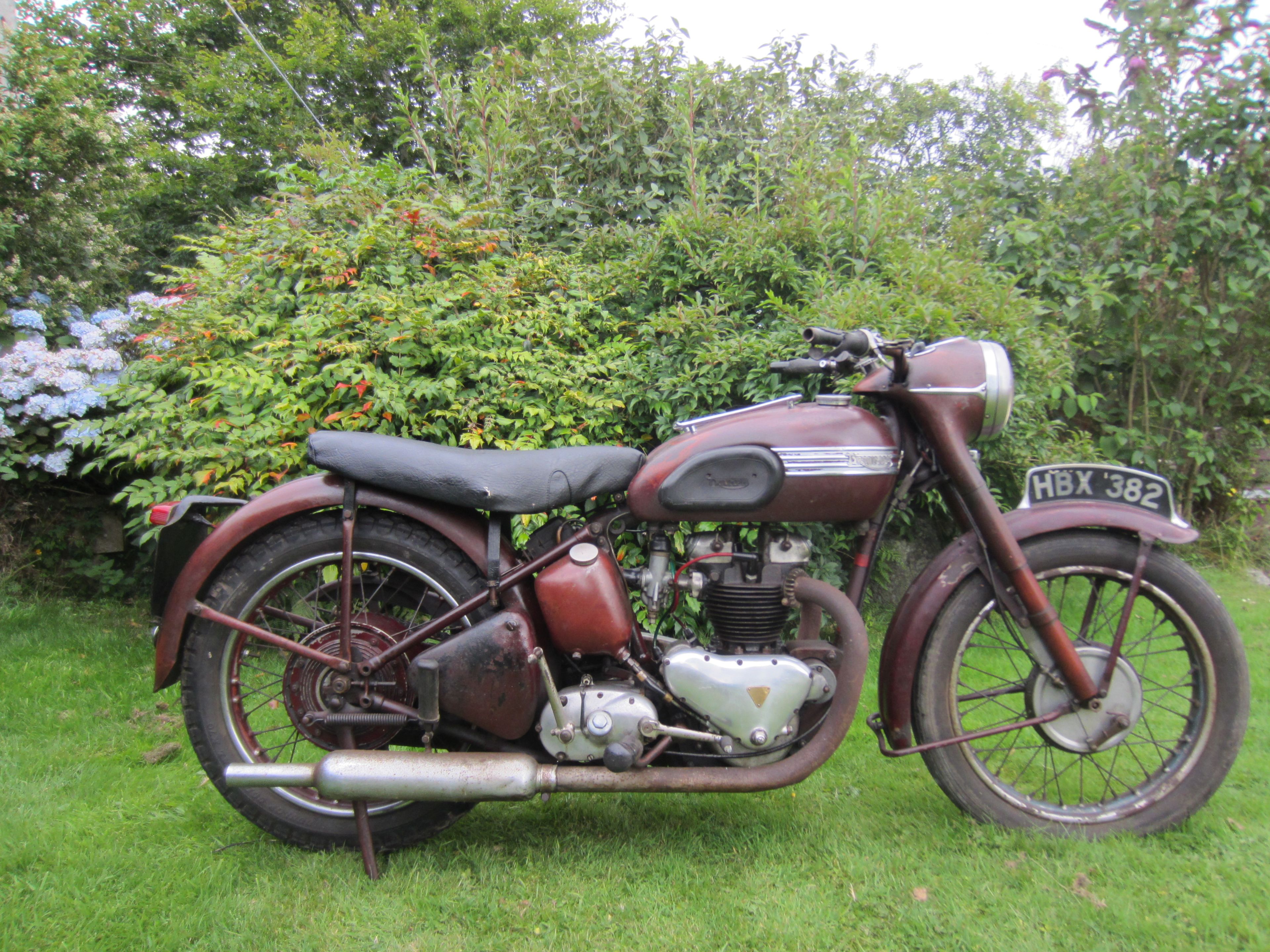 Bonhams Cars : 1952 Triumph 498cc Speed Twin Frame no. 29962 Engine no ...