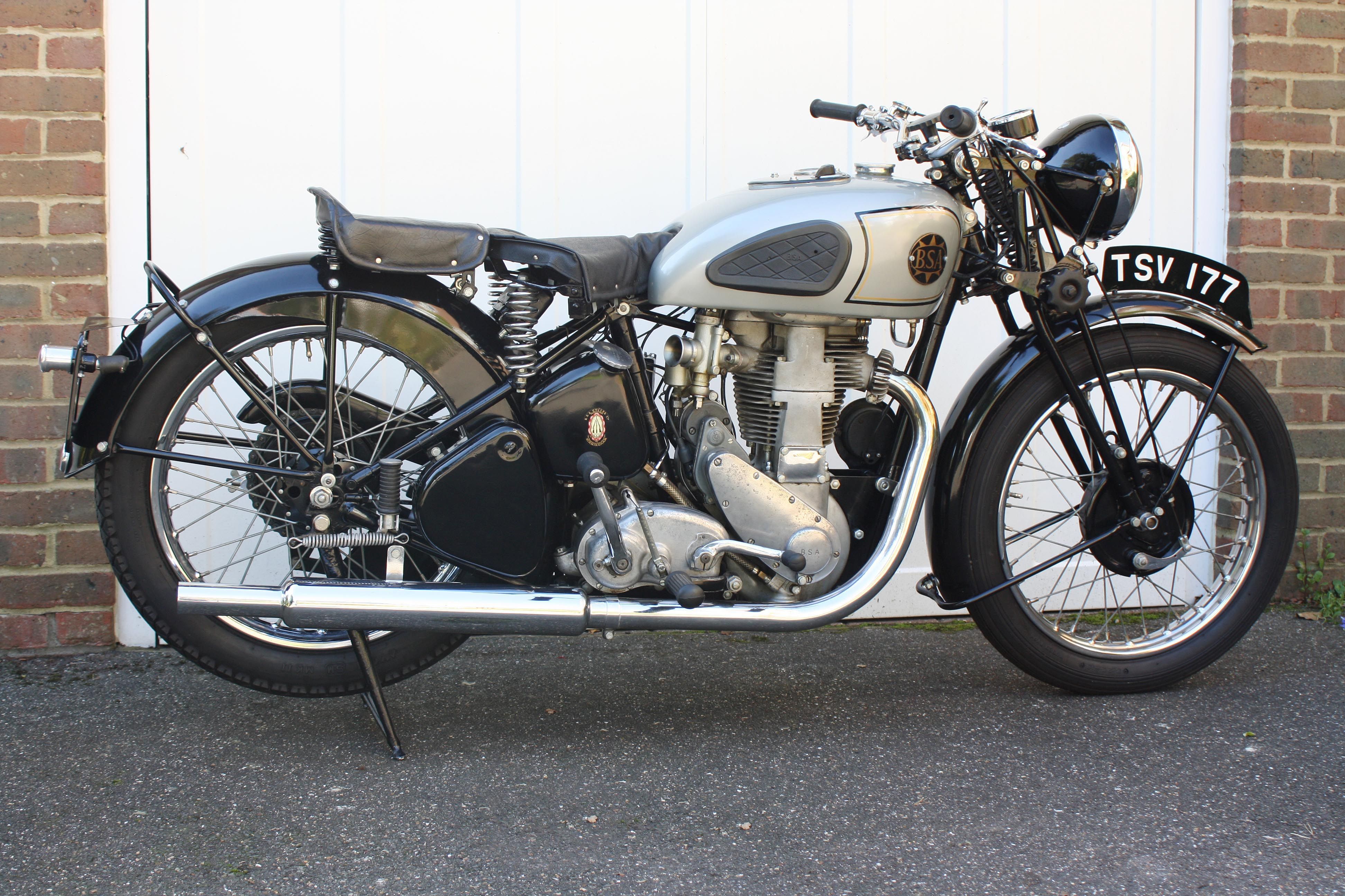 Bonhams Cars : c.1939 BSA 500cc M20/M24 Gold Star Frame no. KM24 198 ...