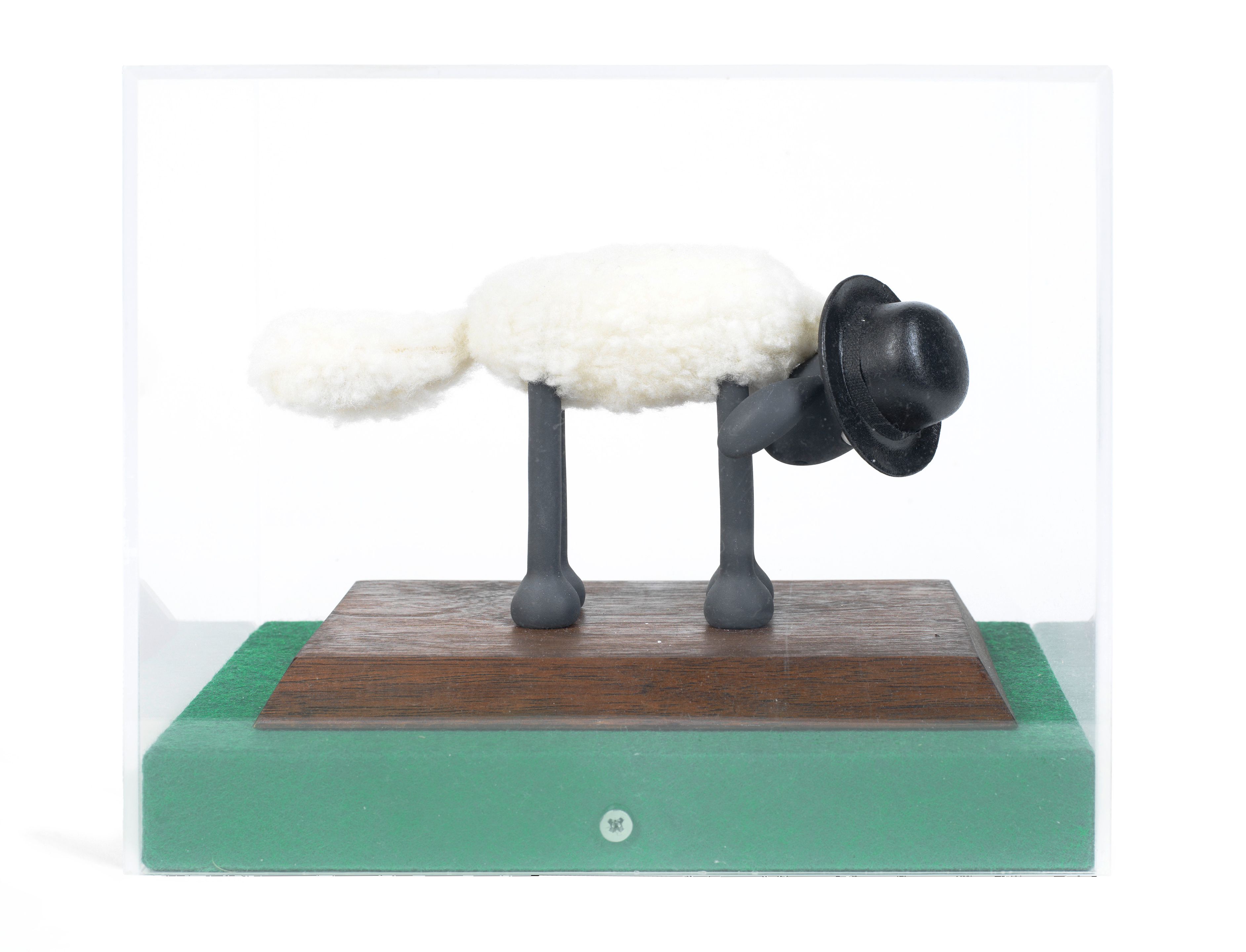Bonhams : Shaun the sheep model sculpted at Aardman studios, Bristol,