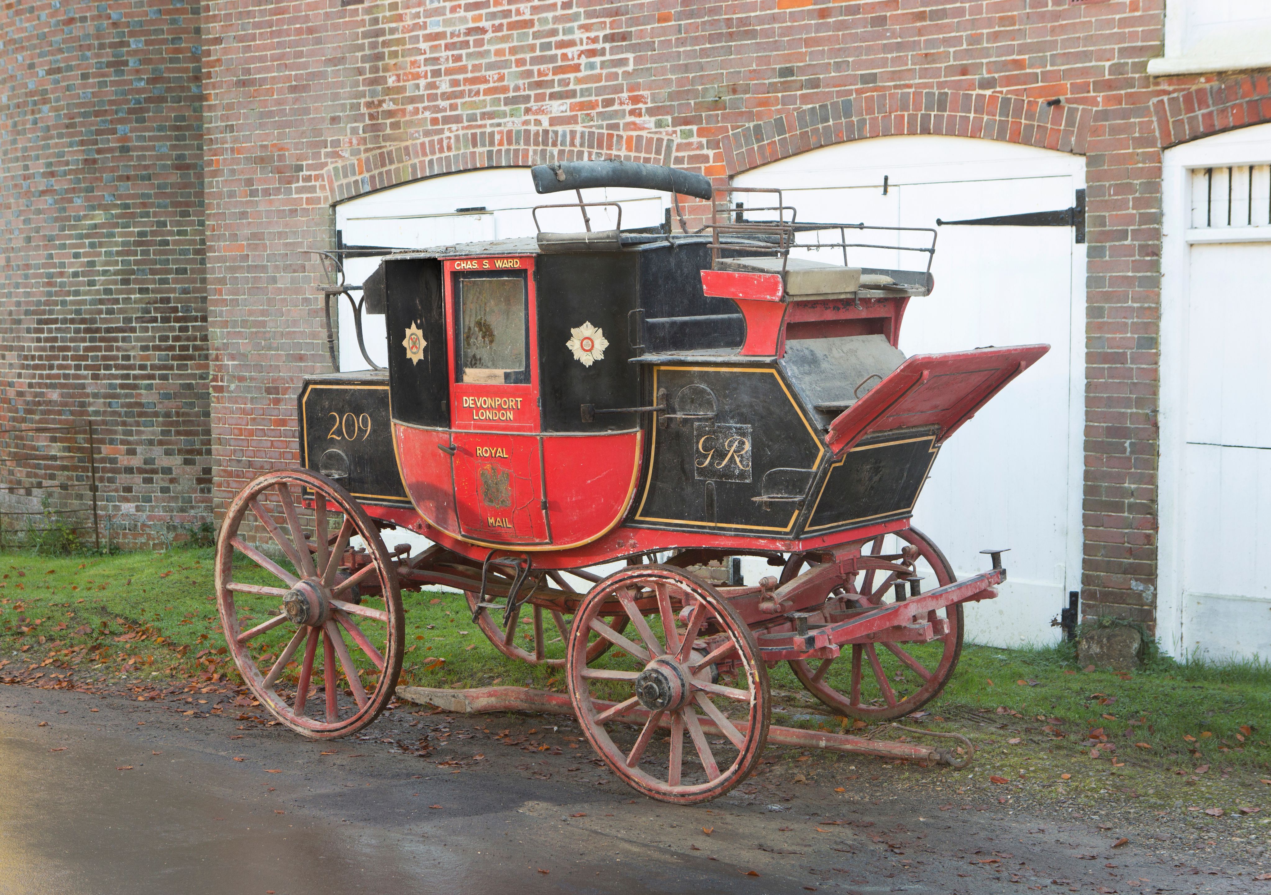 Bonhams Cars : Royal Mail Coach 'Quicksilver'