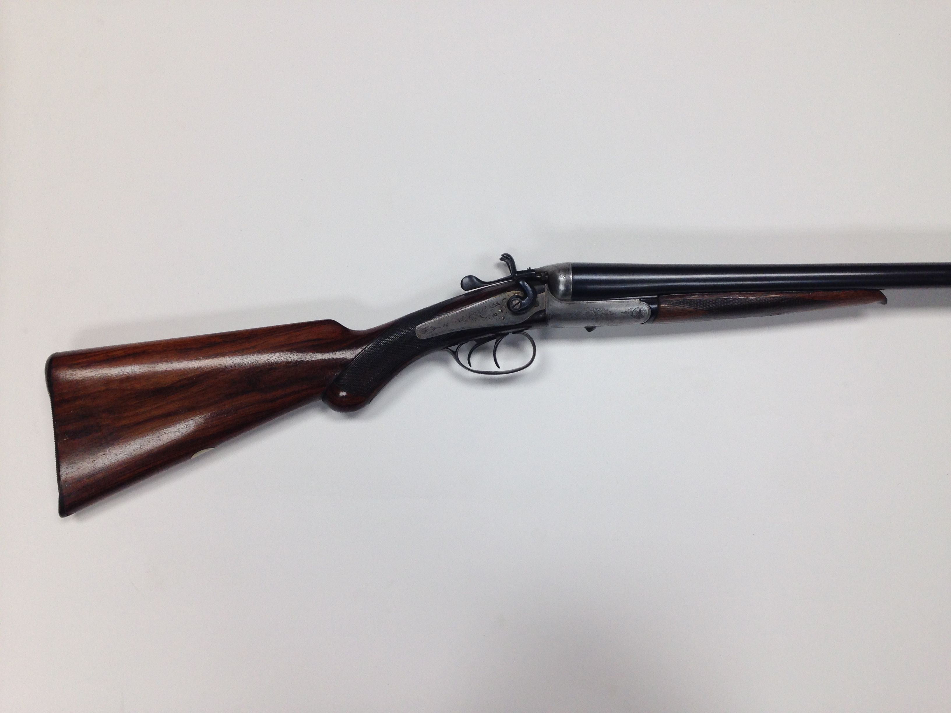 Bonhams : A 12-bore hammer gun by Midland Gun Co., no 110399