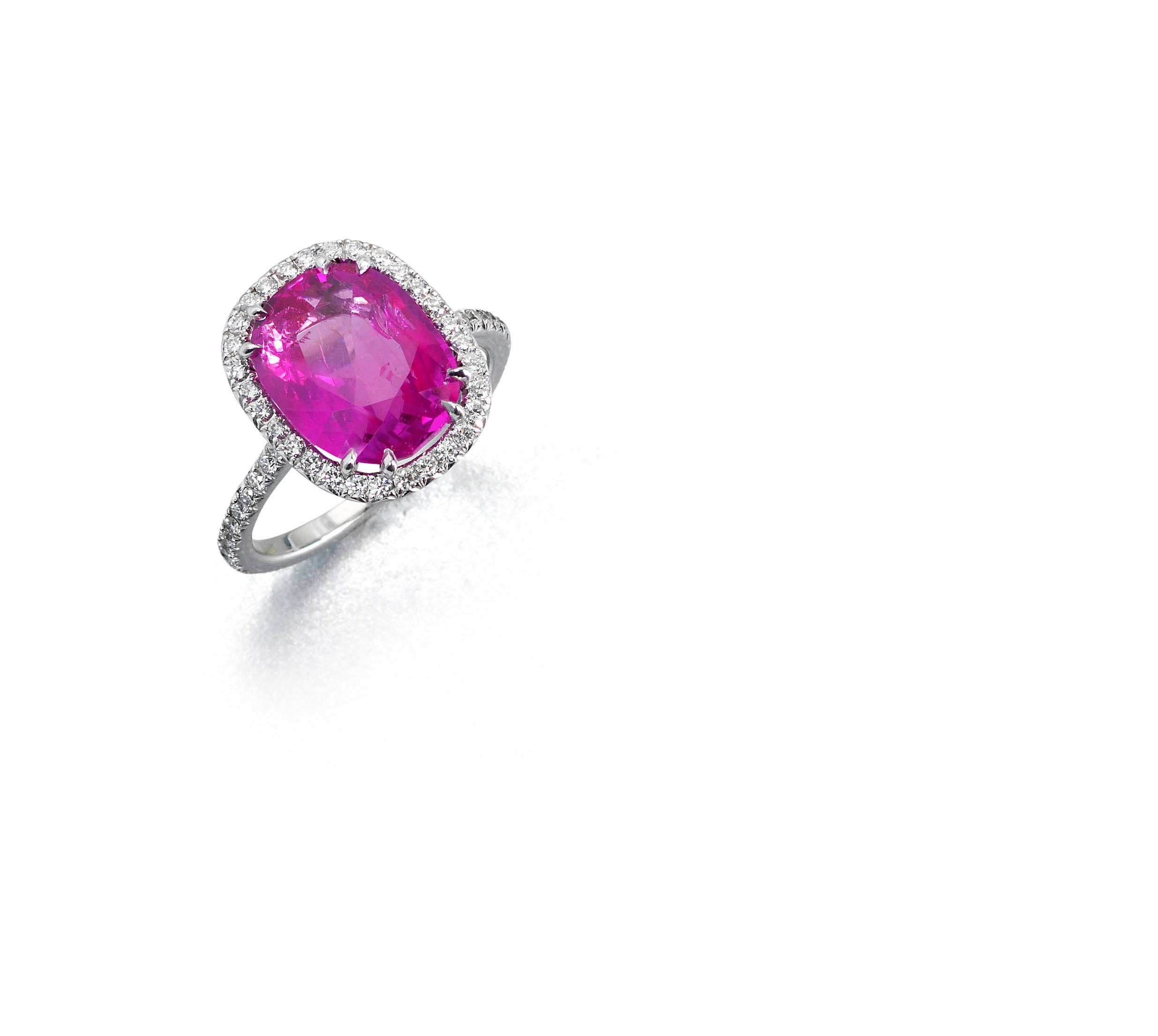 Bonhams : A ruby and diamond ring