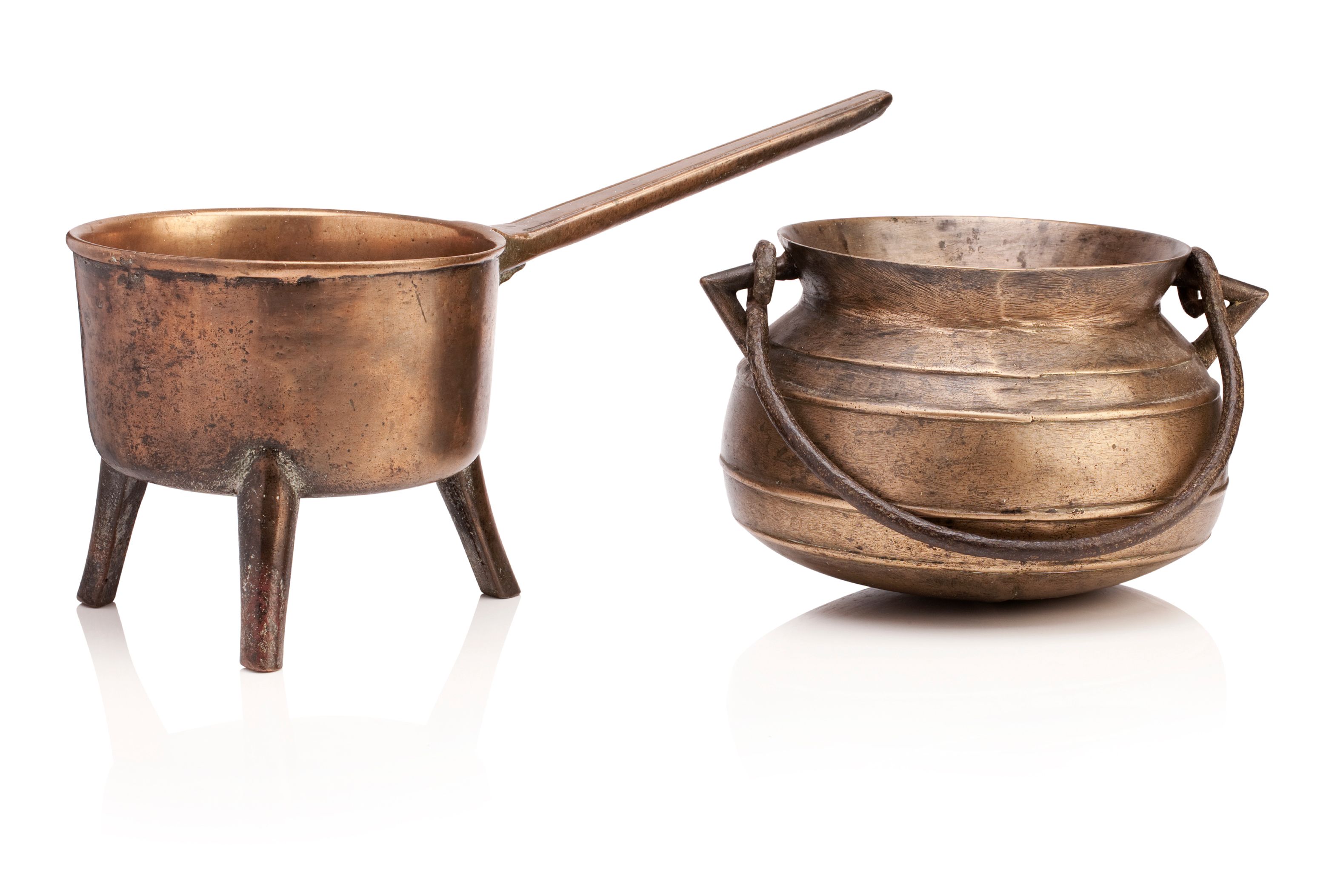 Bonhams : A 19th century bronze cooking pot and cauldron