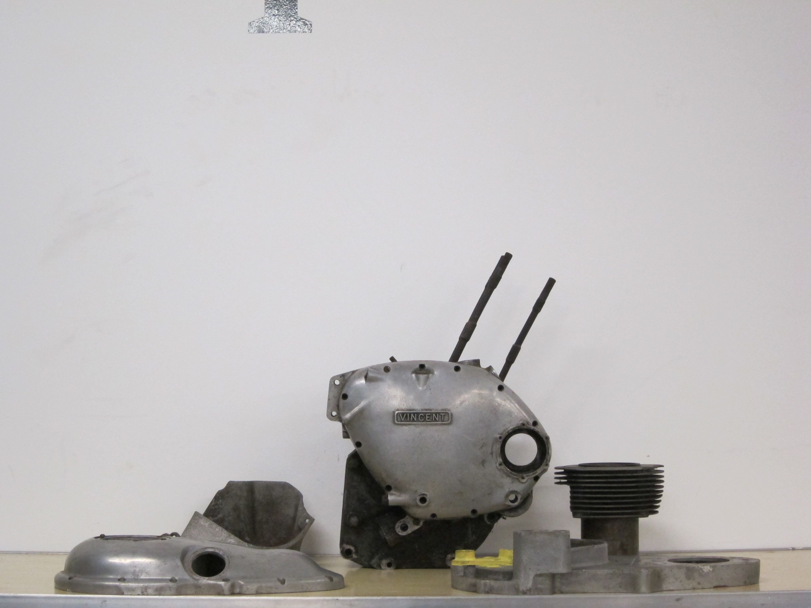 Bonhams Cars : An incomplete 1952 Vincent 499cc Comet engine project ...