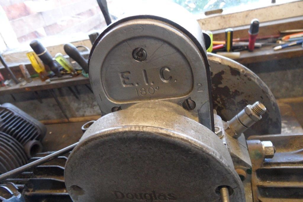 Bonhams Cars : A c.1926 Douglas 348cc EW Engine,