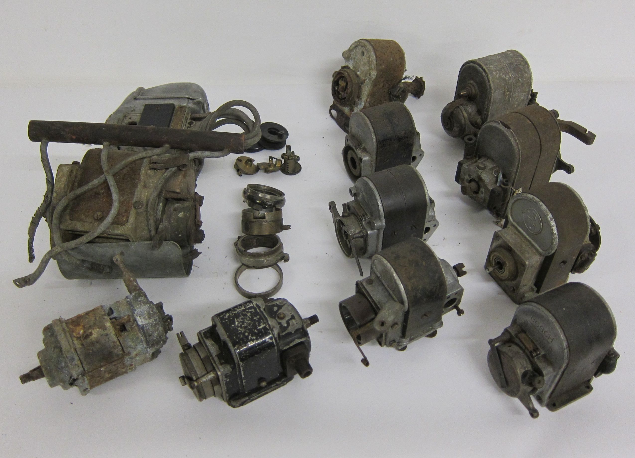 Bonhams Cars : A selection of magnetos, ((Qty))
