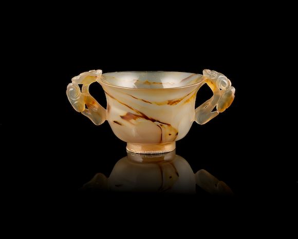 Bonhams : An agate two-handled cup 18th/19th century
