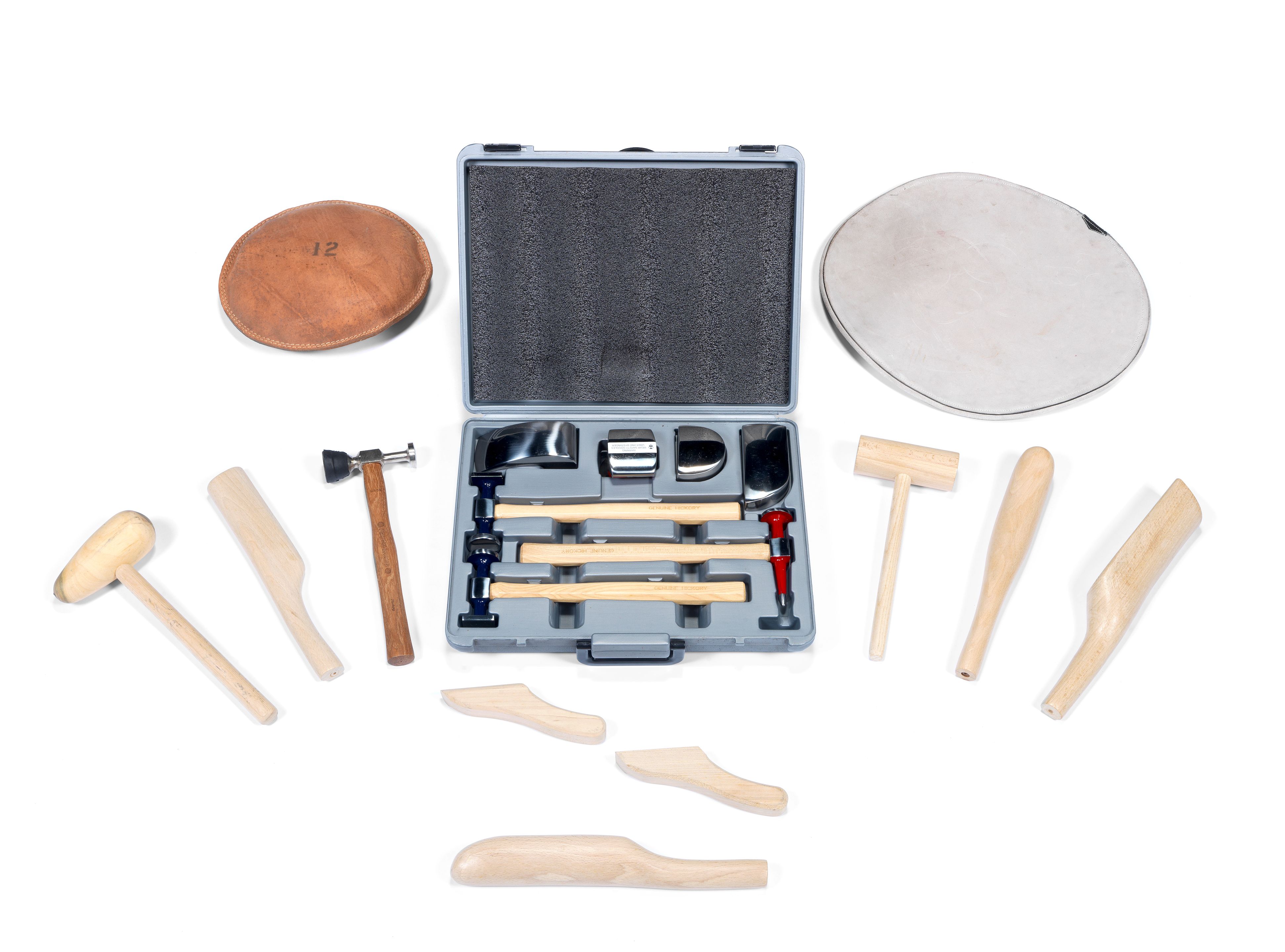 Bonhams Cars : Assorted panel beating tools and equipment ((Qty))