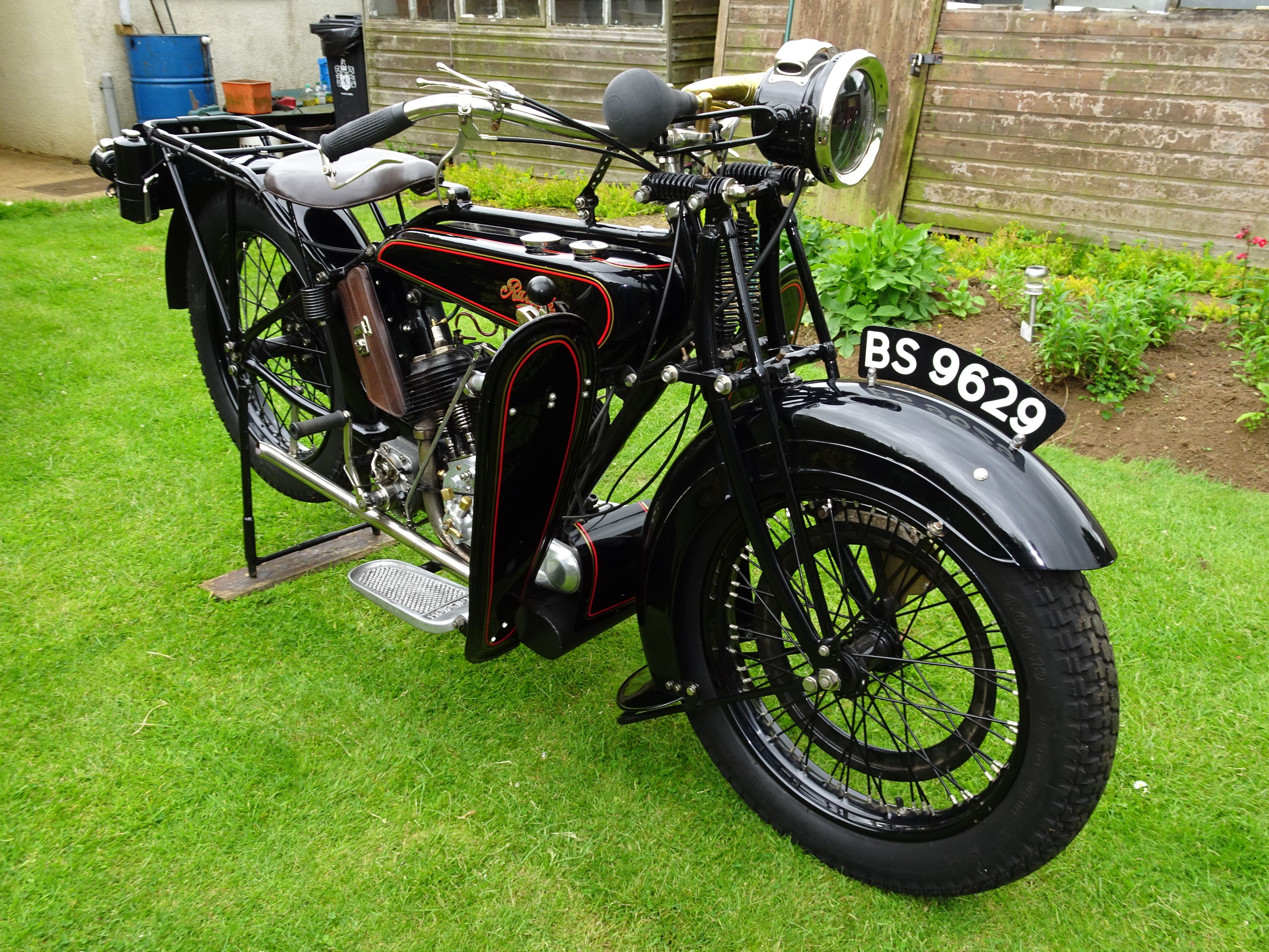 Bonhams Cars : 1925 Raleigh 799cc Model 12 Frame no. 1149 Engine no. V1172