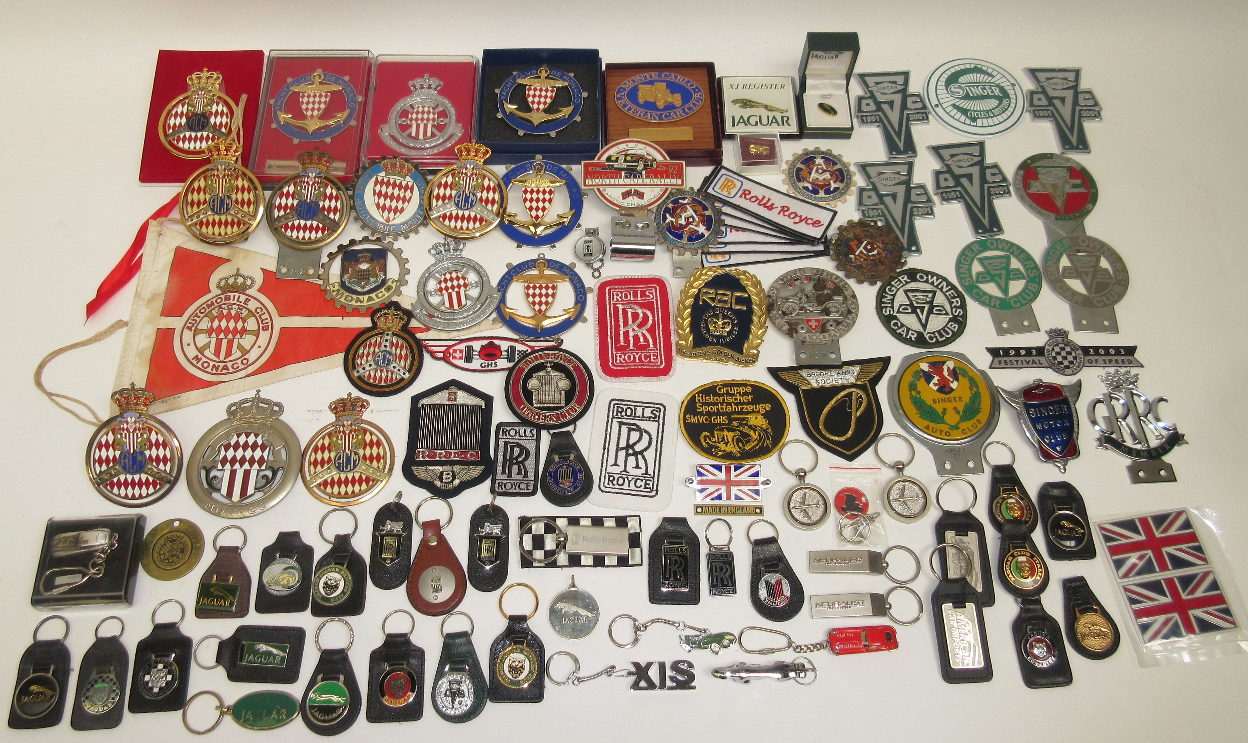 Bonhams Cars : A large collection of car badges, key fobs and ephemera ...